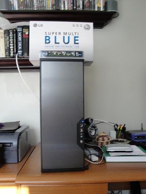 How to Install a Blu-Ray Drive in Your Desktop PC : 7 Steps - Instructables