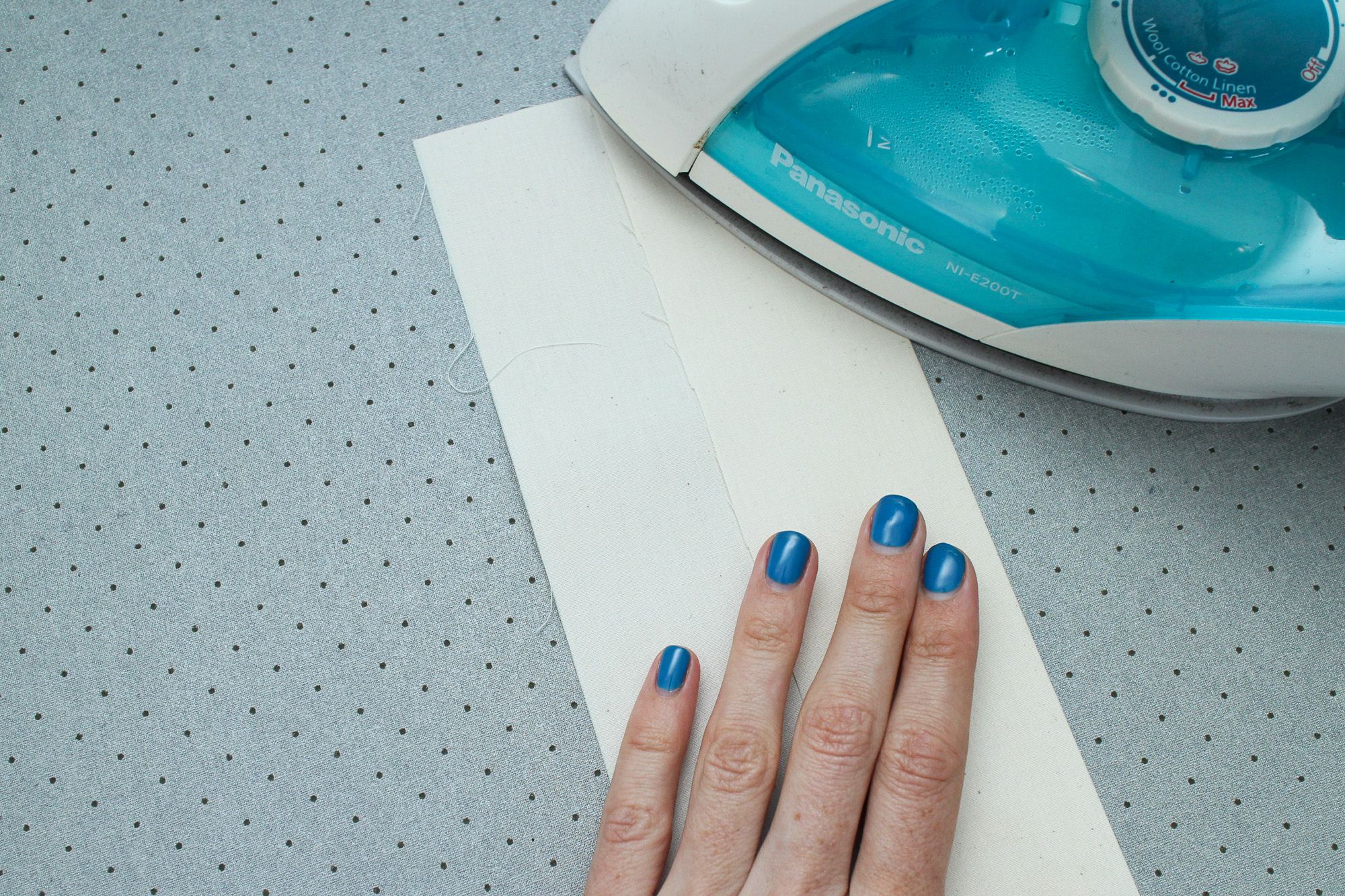 Hemming and Seam Finishing : 10 Steps - Instructables