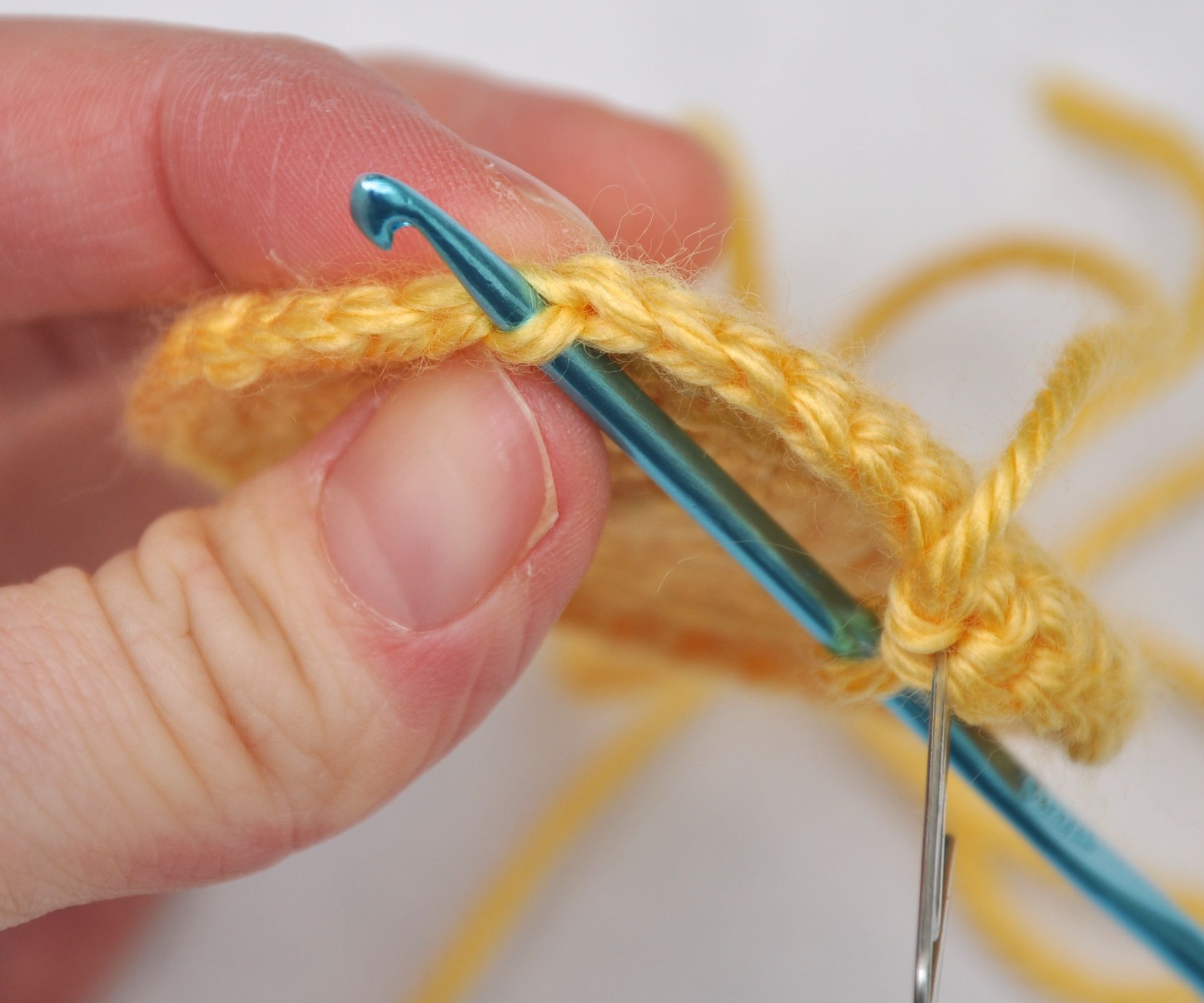 Crochet Medals : 8 Steps (with Pictures) - Instructables
