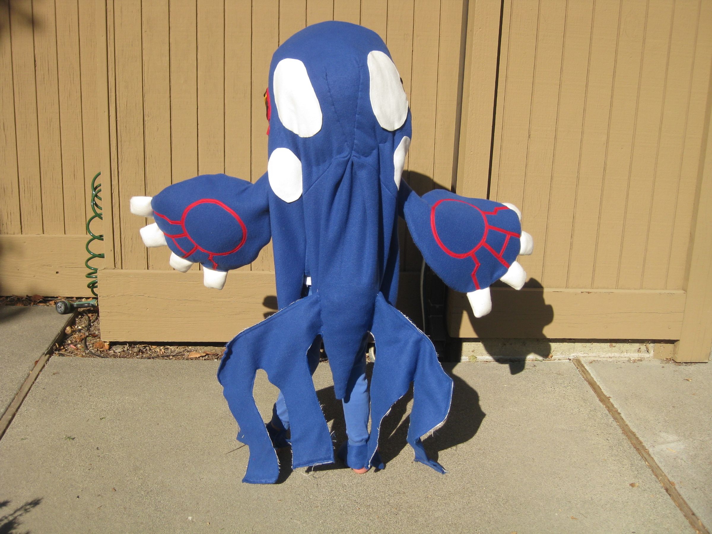 Kyogre Cosplay