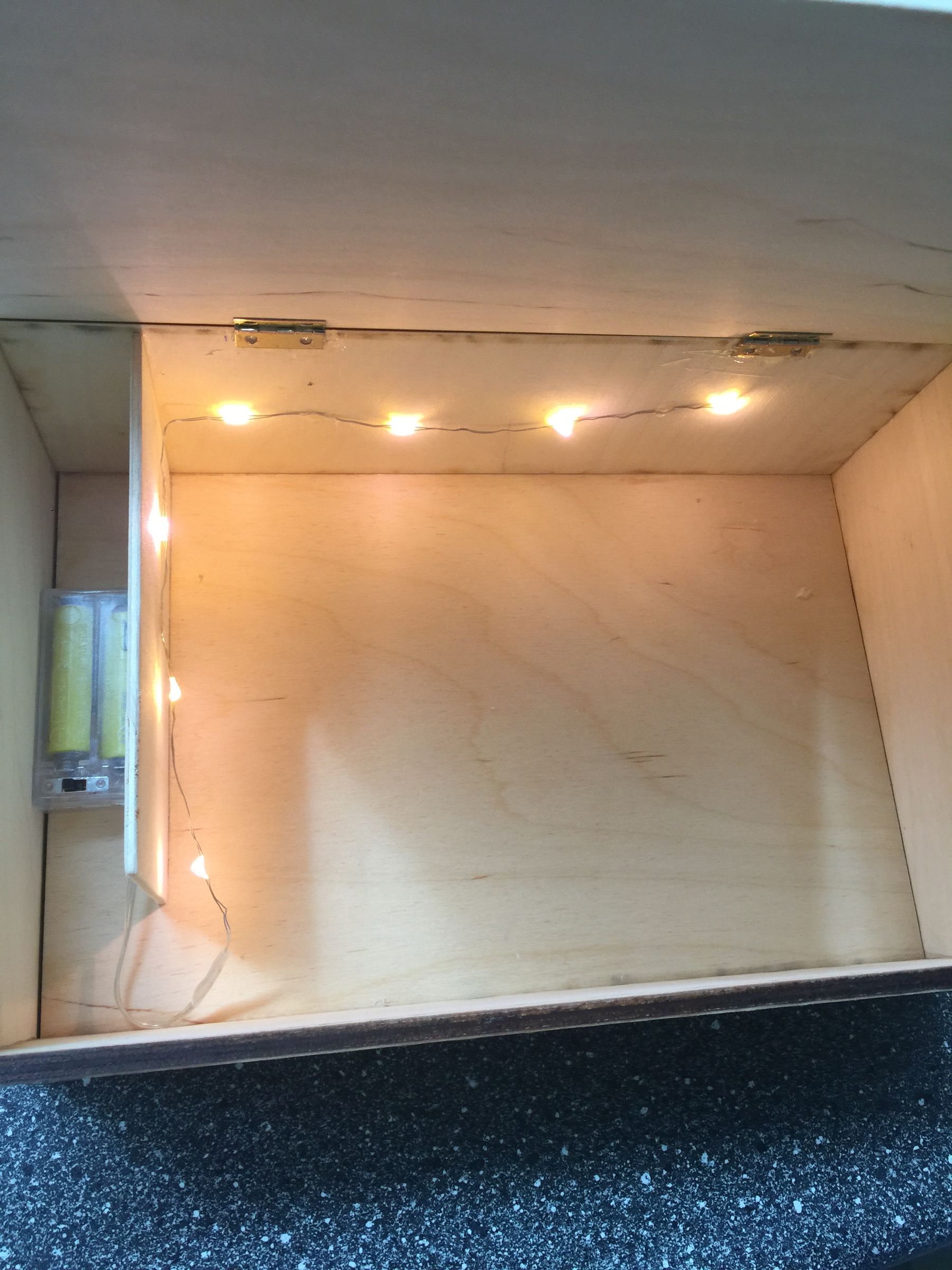 Peep-show Box : 4 Steps - Instructables