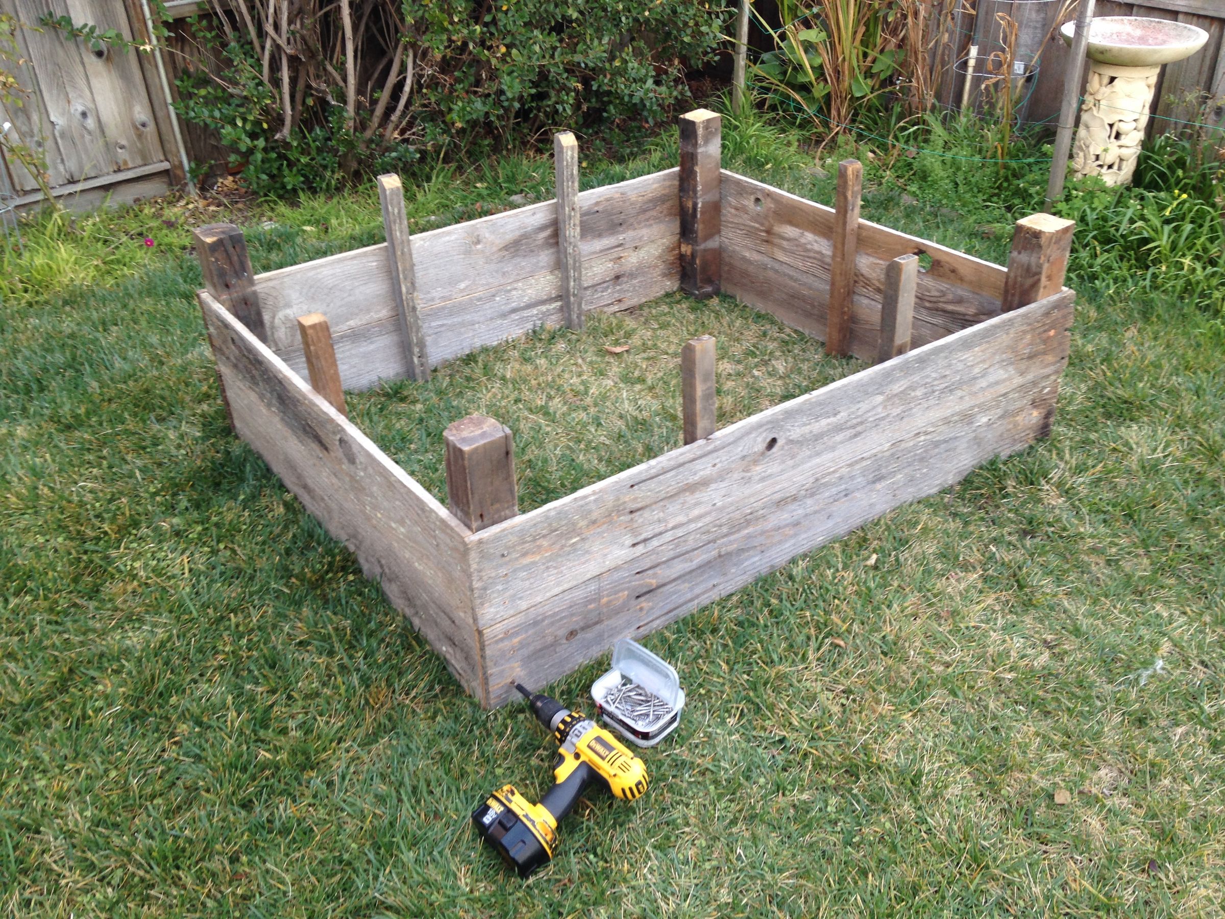 Recycled Wood Box Garden : 12 Steps (with Pictures) - Instructables