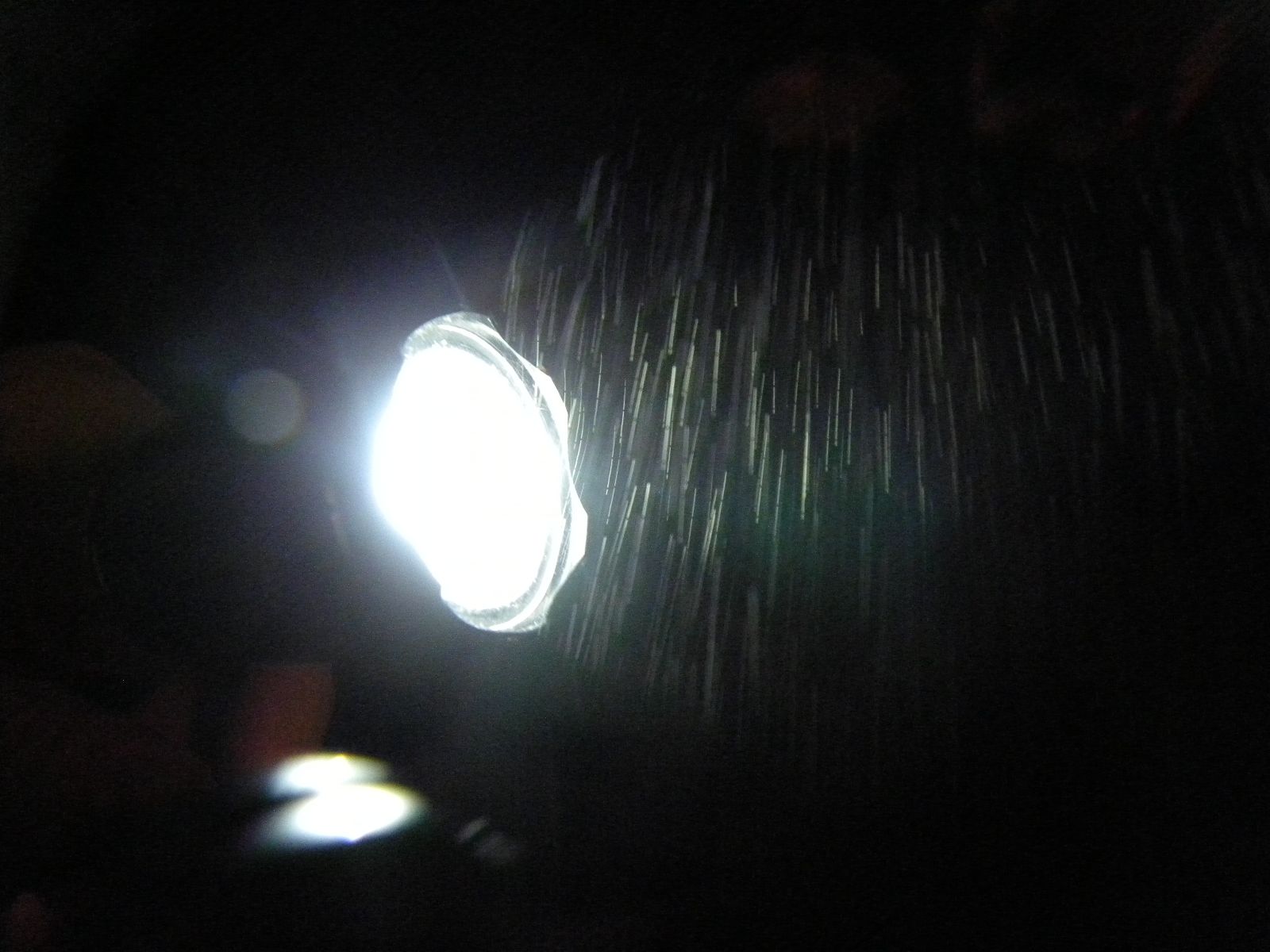 How to Triple the Battery Life of AAA Flashlights : 3 Steps - Instructables