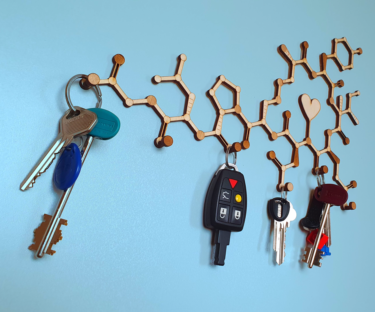 Design Your Own Molecule Key Holder : 4 Steps (with Pictures ...