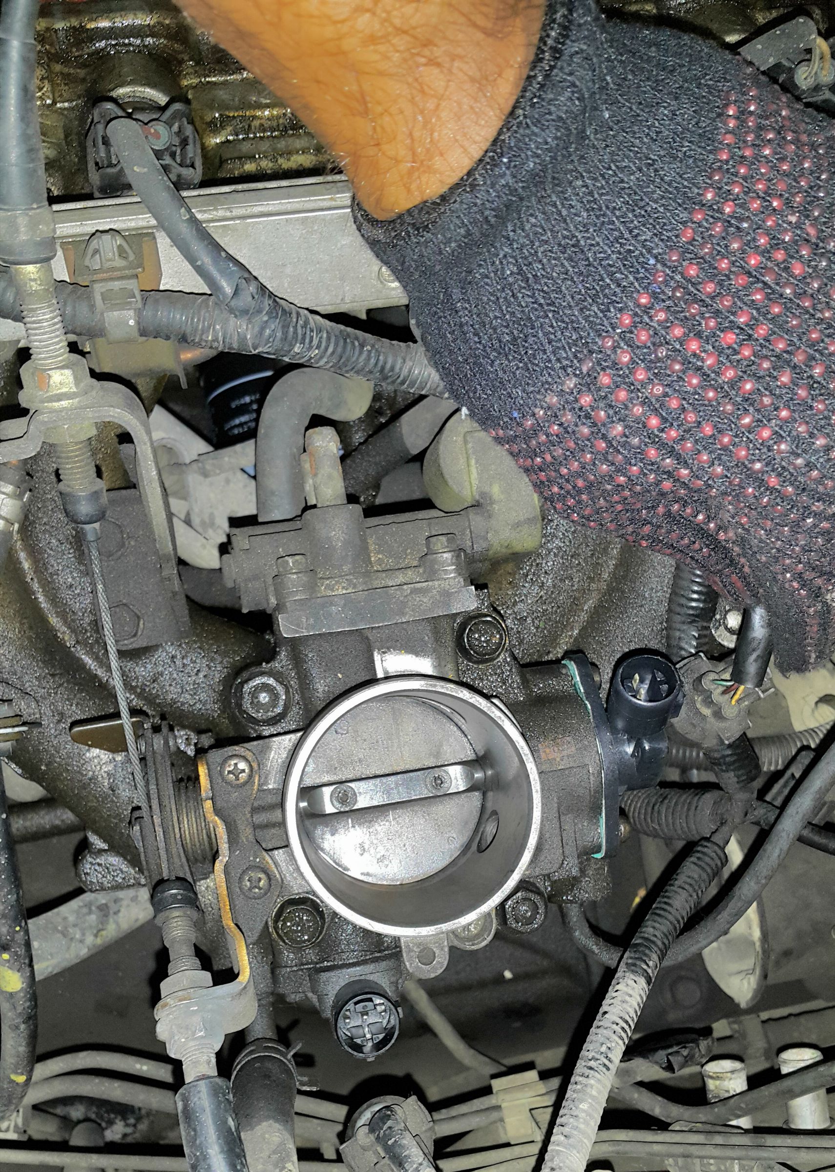 Replacing of the Map Sensor on My Honda Civic 1999 D15B. : 4 Steps ...