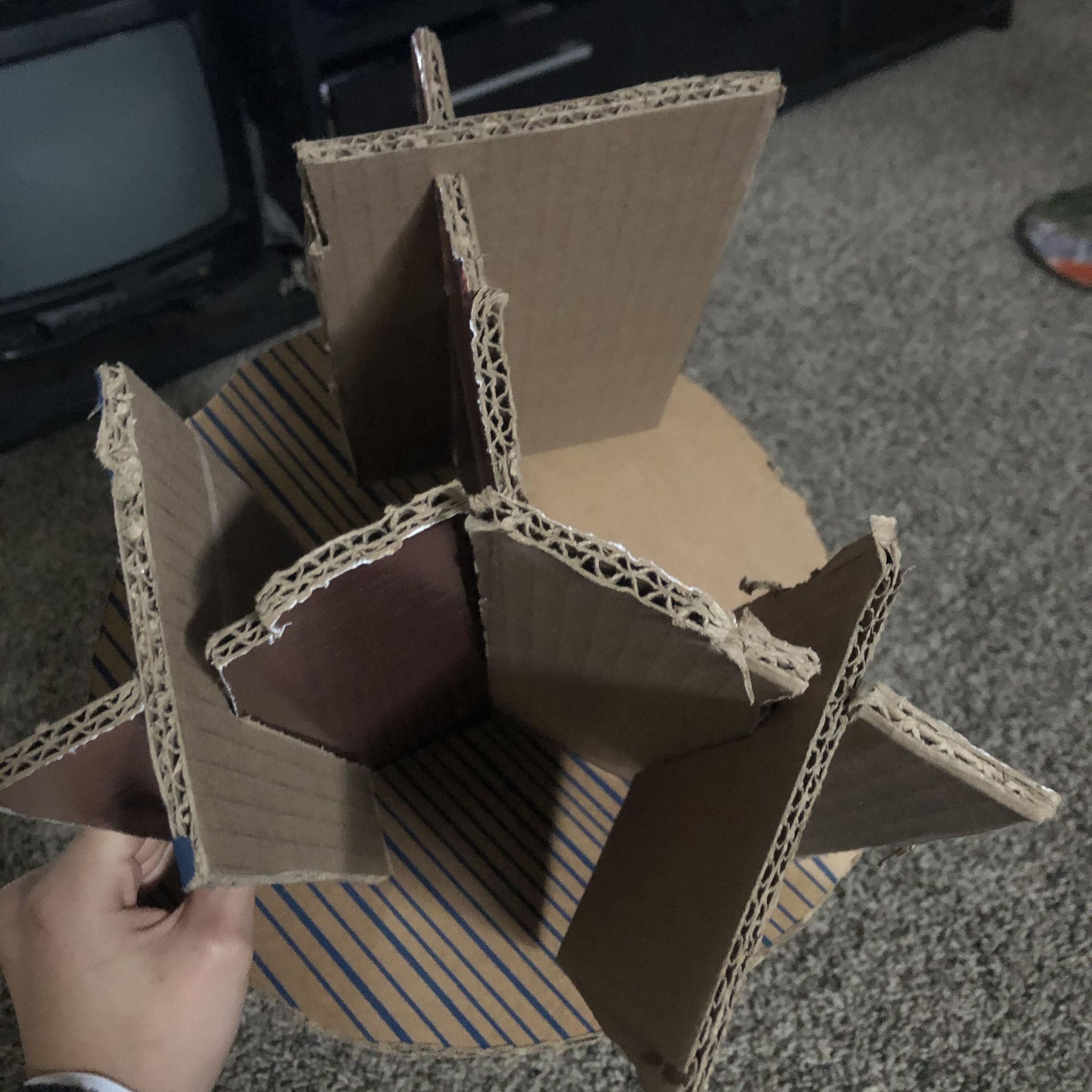 DIY Cardboard Stool : 4 Steps - Instructables