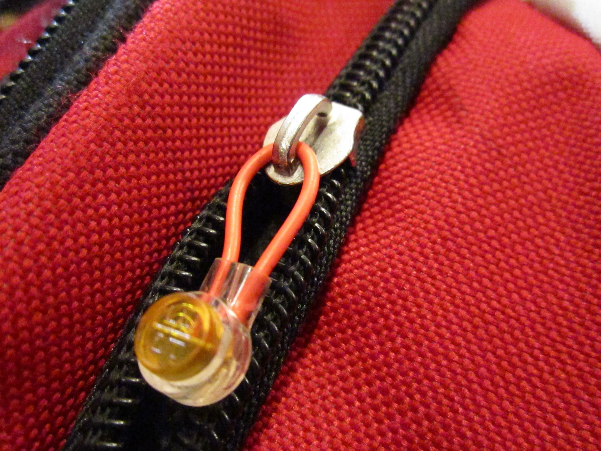 Wire Zipper Slider Handle! : 3 Steps (with Pictures) - Instructables