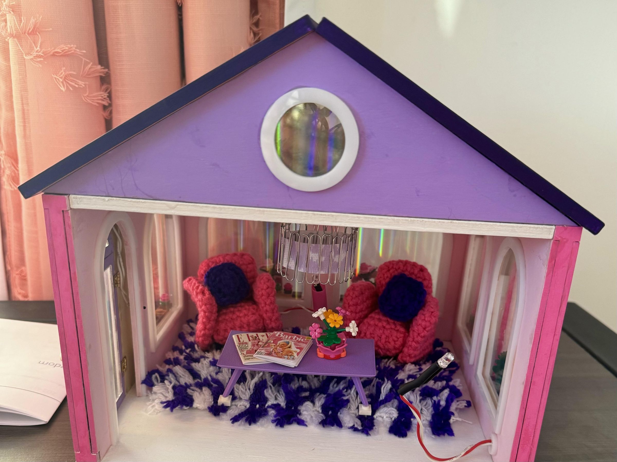 Make a Mixed Media Mini Room! : 7 Steps (with Pictures) - Instructables