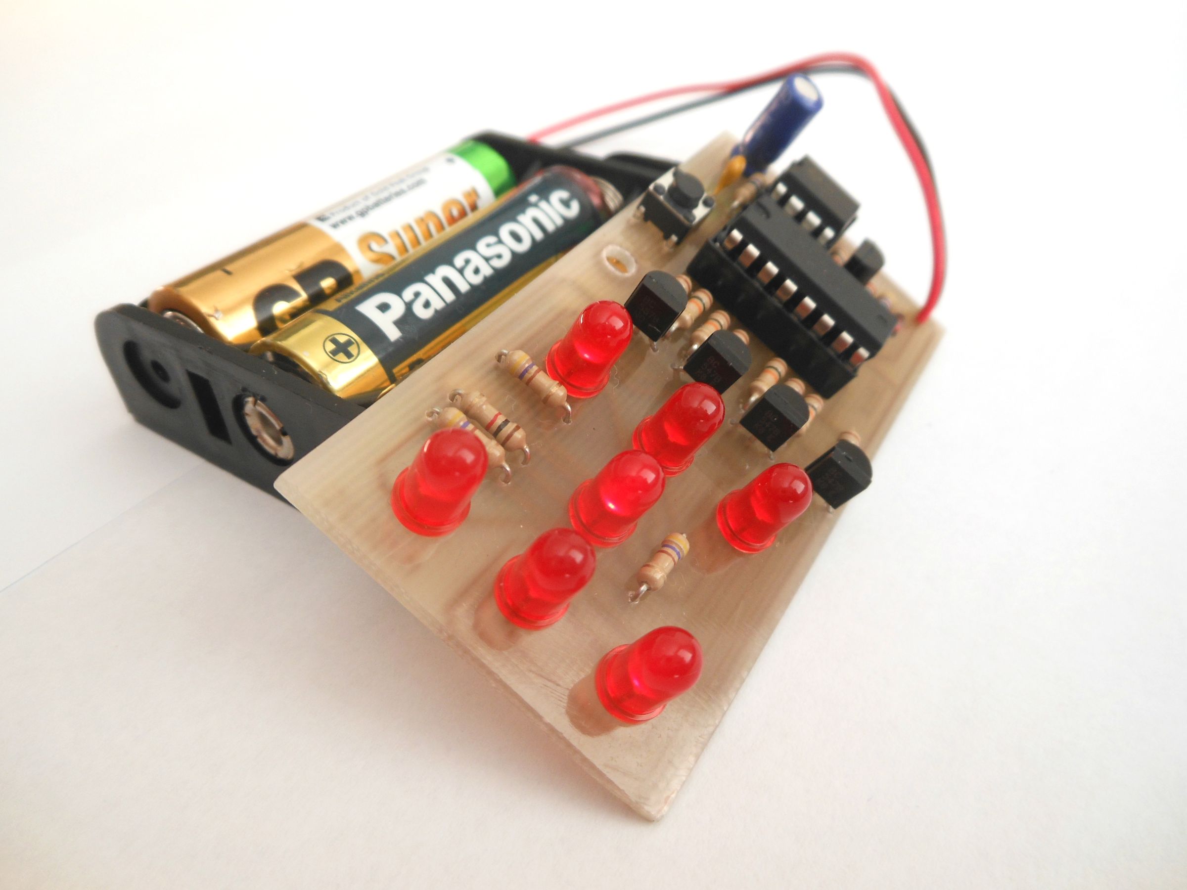 Electronic Dice With Slowdown - 555 & 4017 : 5 Steps (with Pictures ...