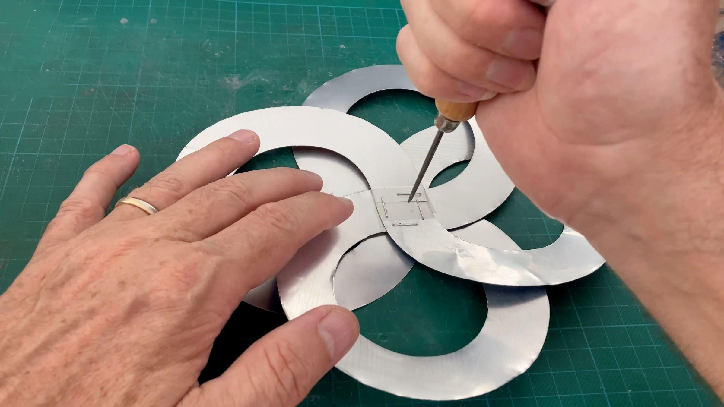 Soda Can Helix Wind Spinner : 5 Steps (with Pictures) - Instructables