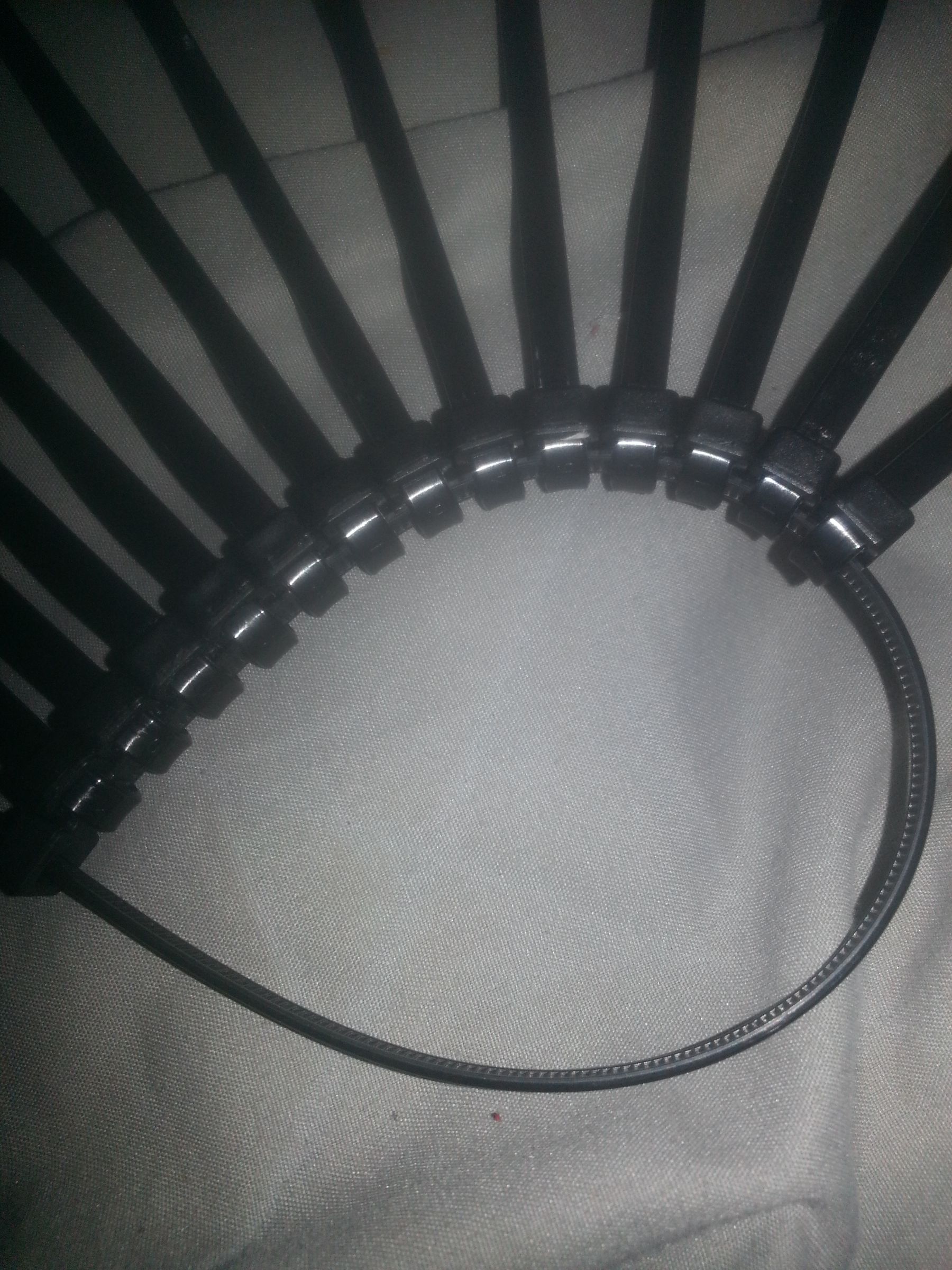 Zip Tie Bracelet : 3 Steps - Instructables