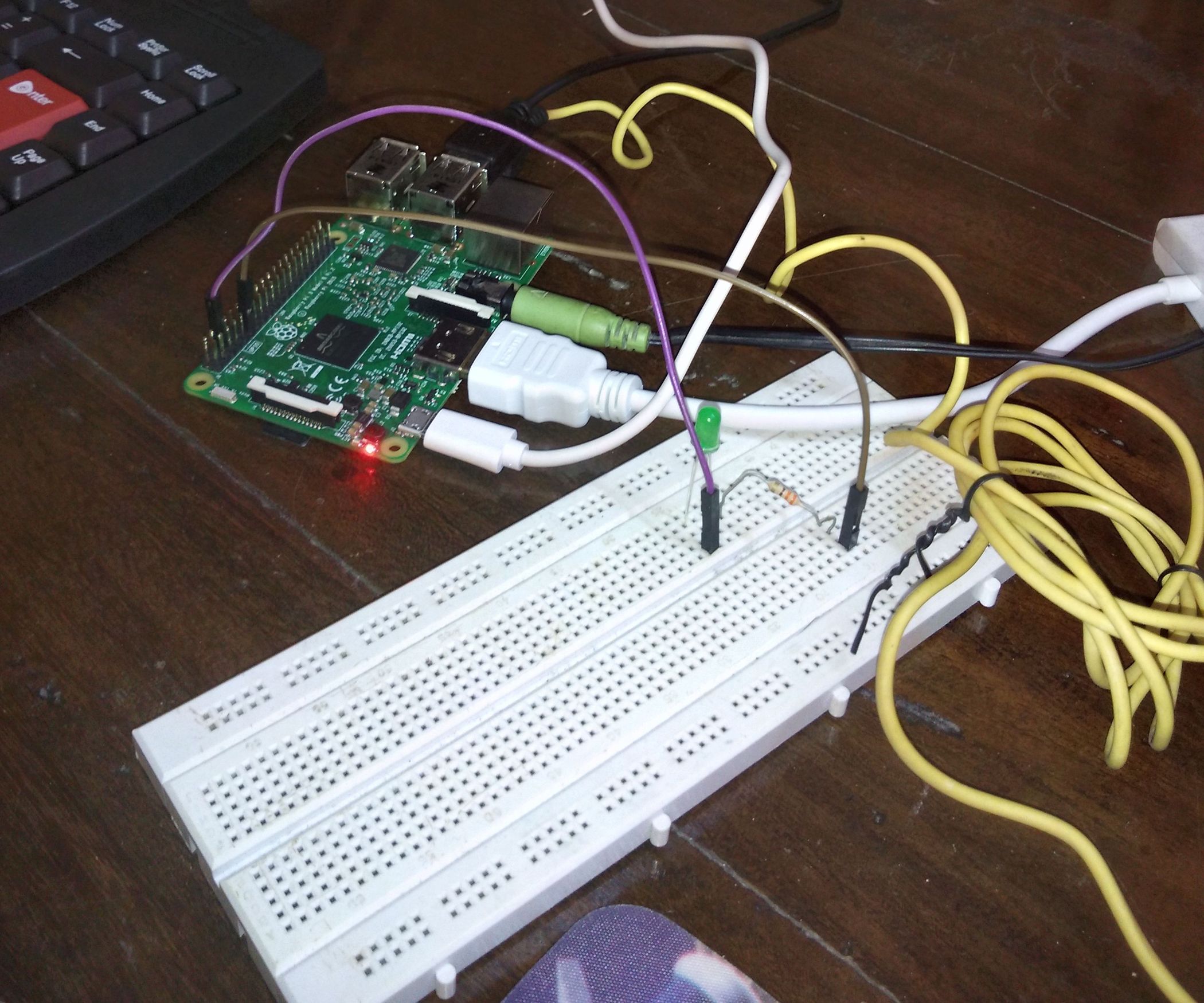 Wifi Controlled LED Using Raspberry Pi 3 : 7 Steps - Instructables