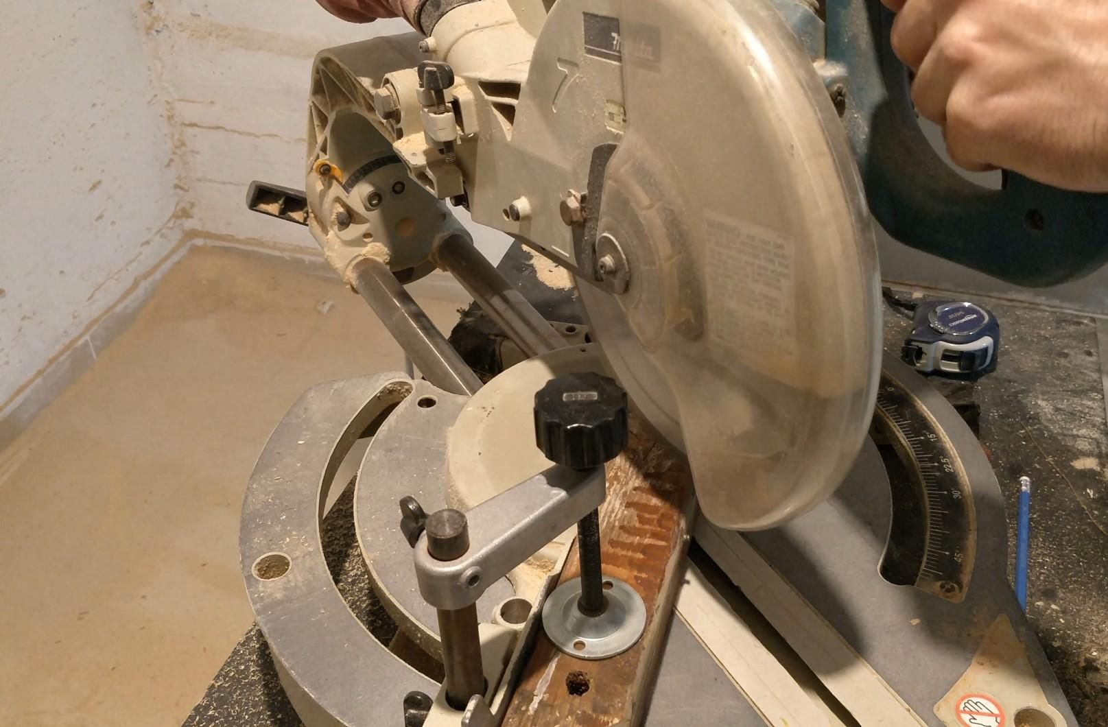 DIY LED Lighting Stand for Video Recording & Photography Quality ...