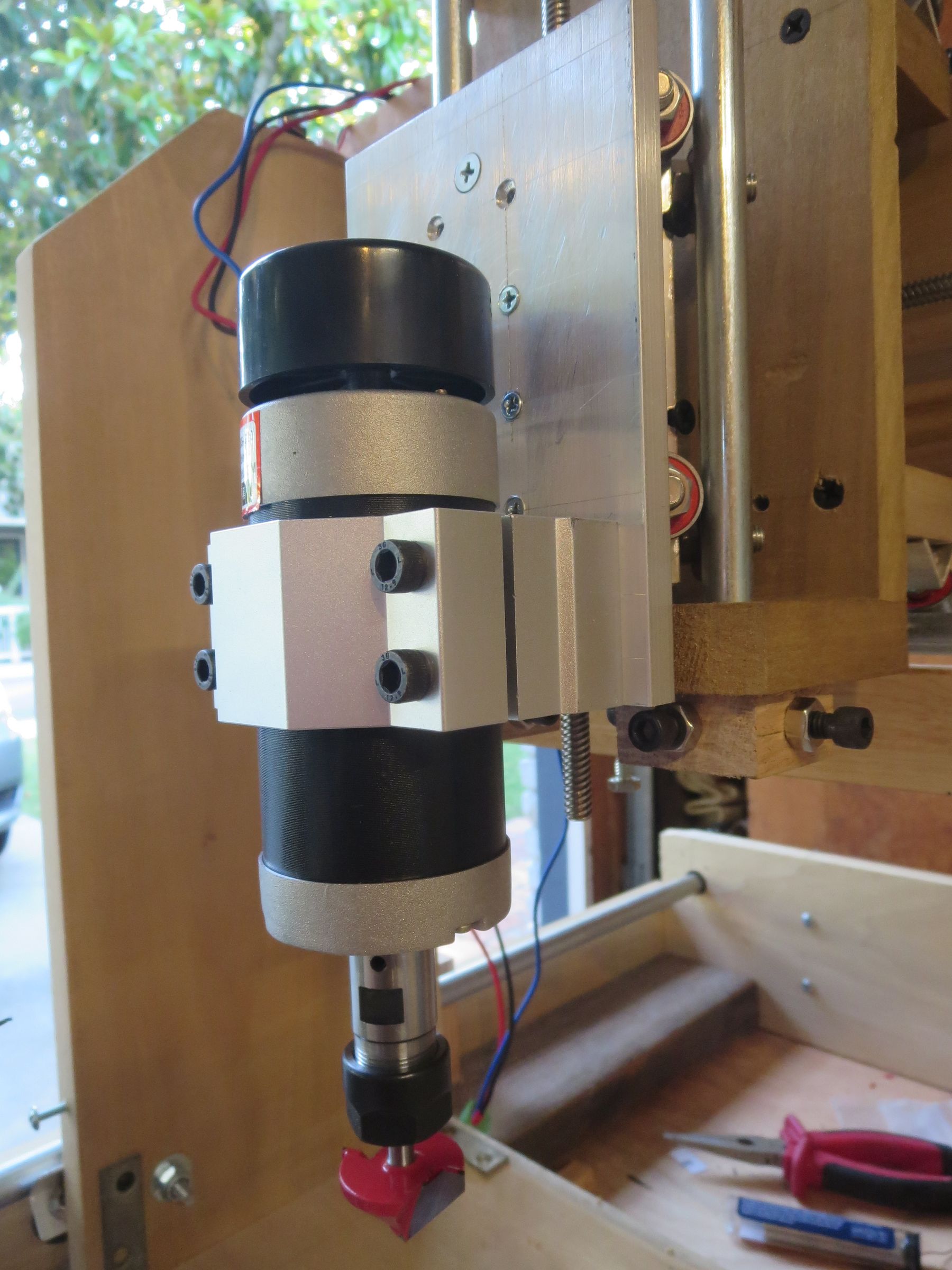 Scratch-built CNC Router : 10 Steps (with Pictures) - Instructables