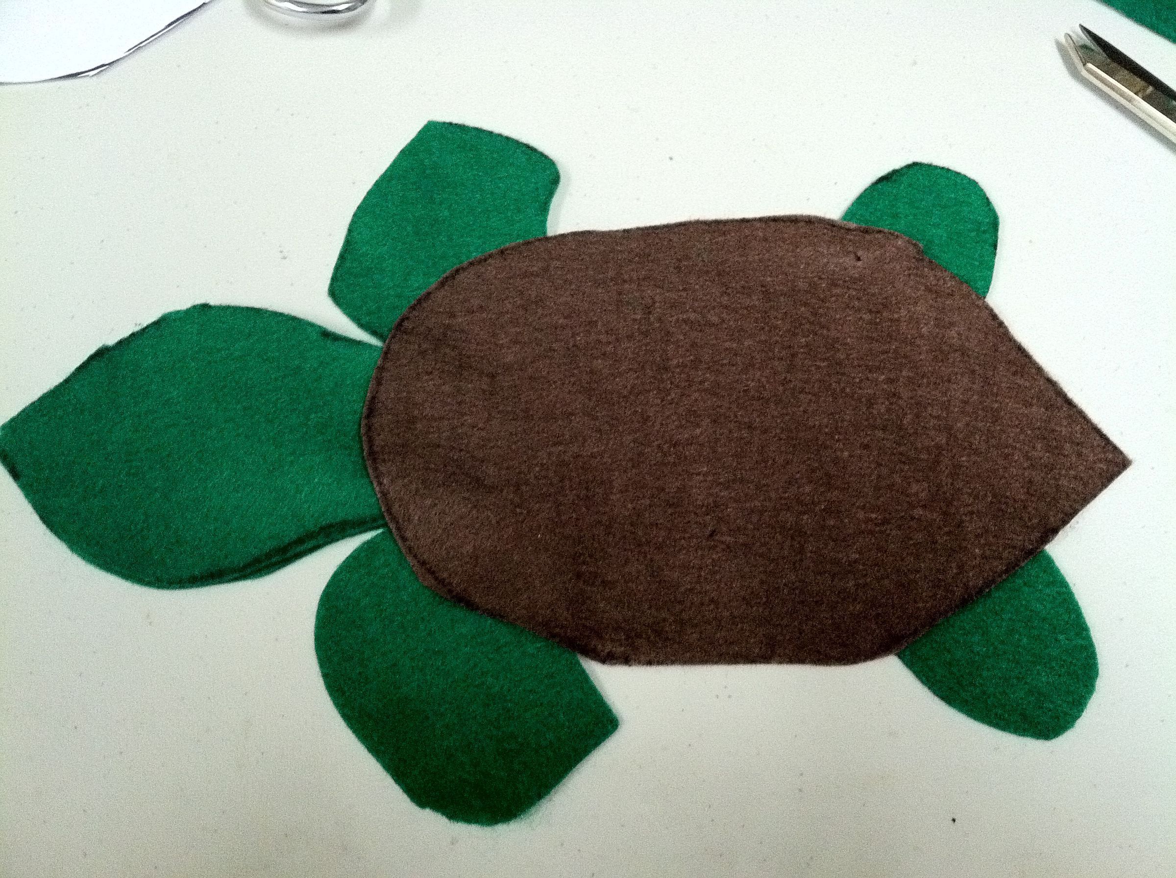 How to Make a Turtle Pencil Bag !!! : 11 Steps - Instructables