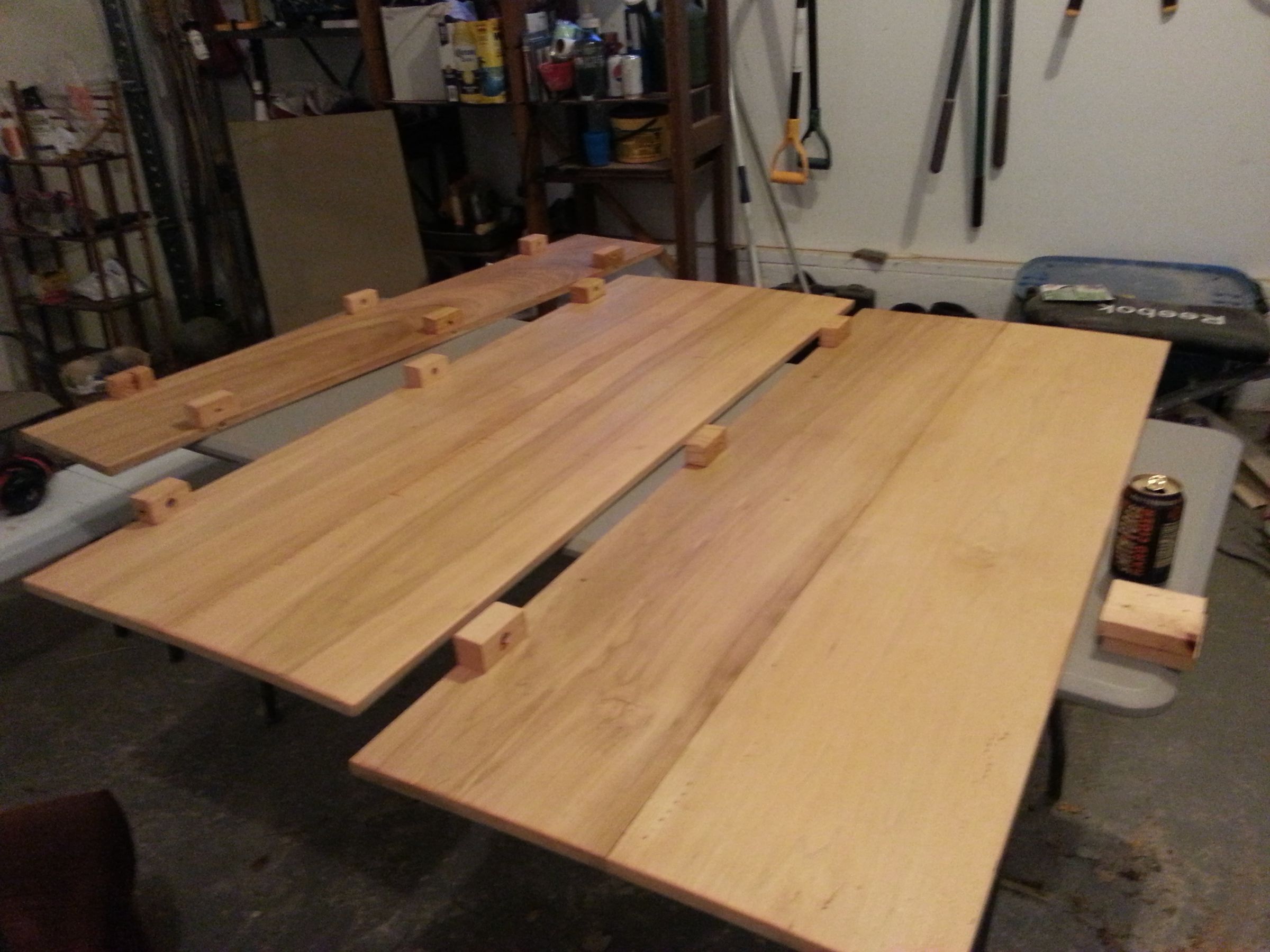 Iron-leg Poplar Dining Table : 5 Steps (with Pictures) - Instructables