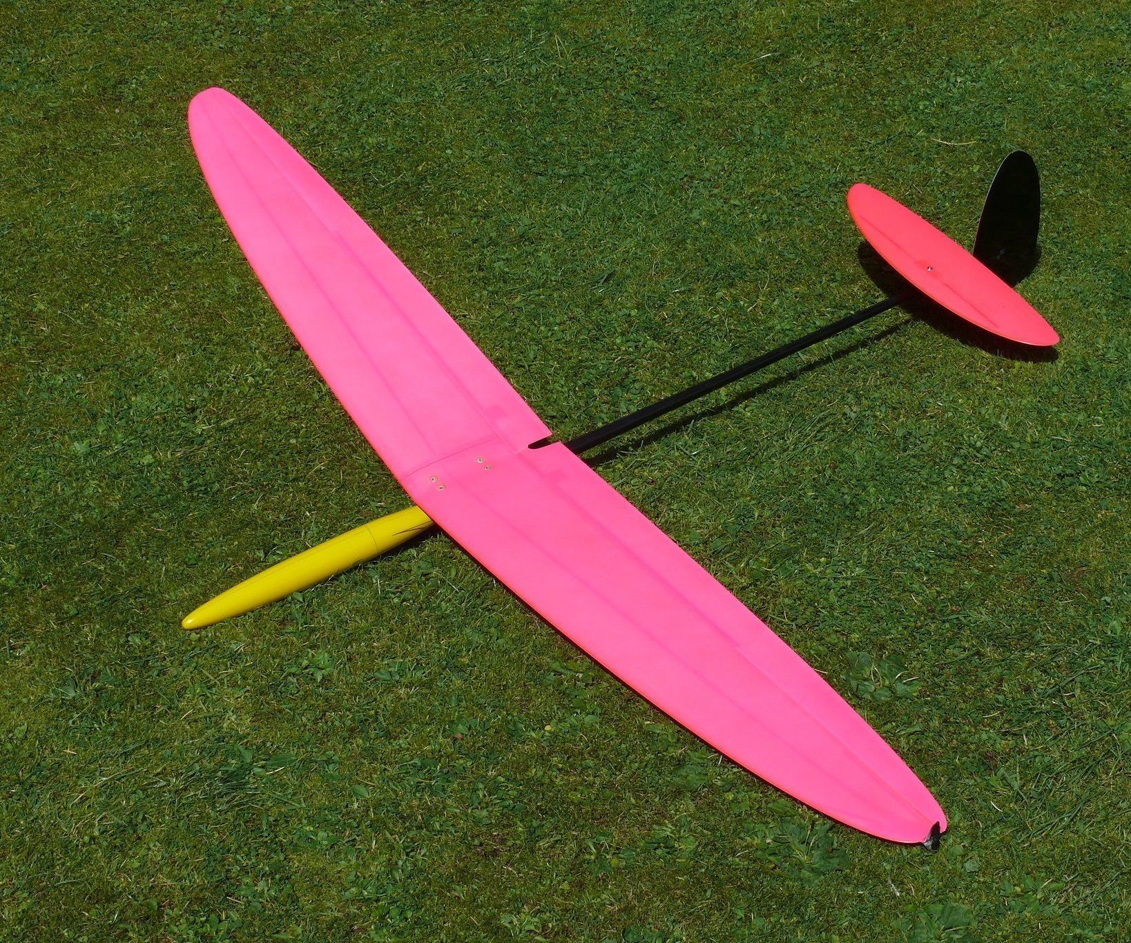 Discus Launch Glider Build : 7 Steps (with Pictures) - Instructables