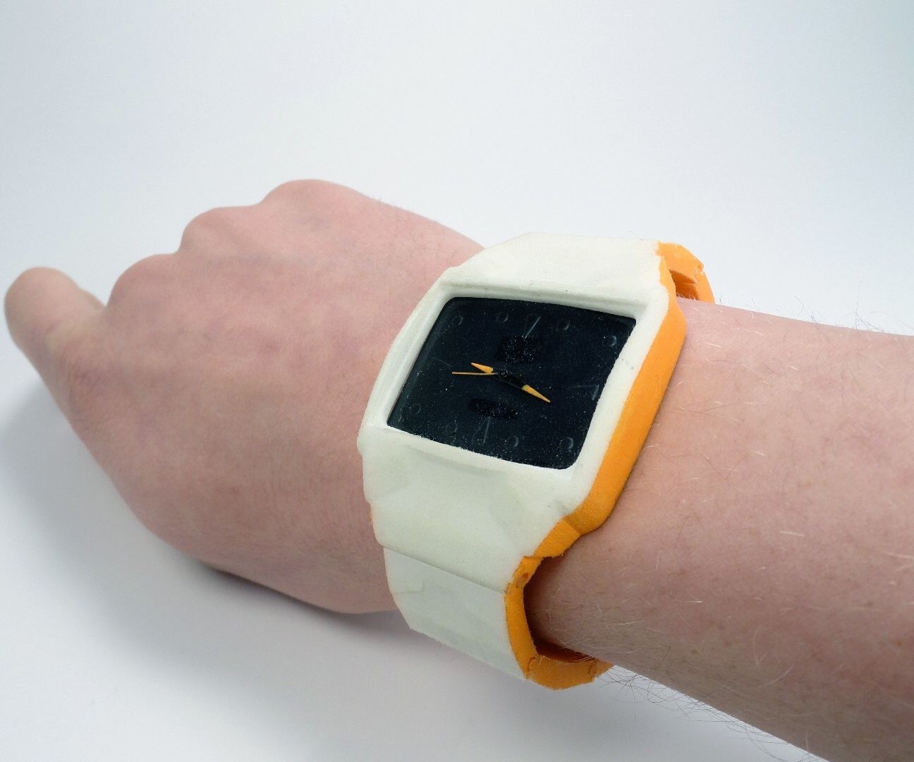 TfCD: Using an App to 3D Scan Body Parts and 3D Scan a Custom Watch ...