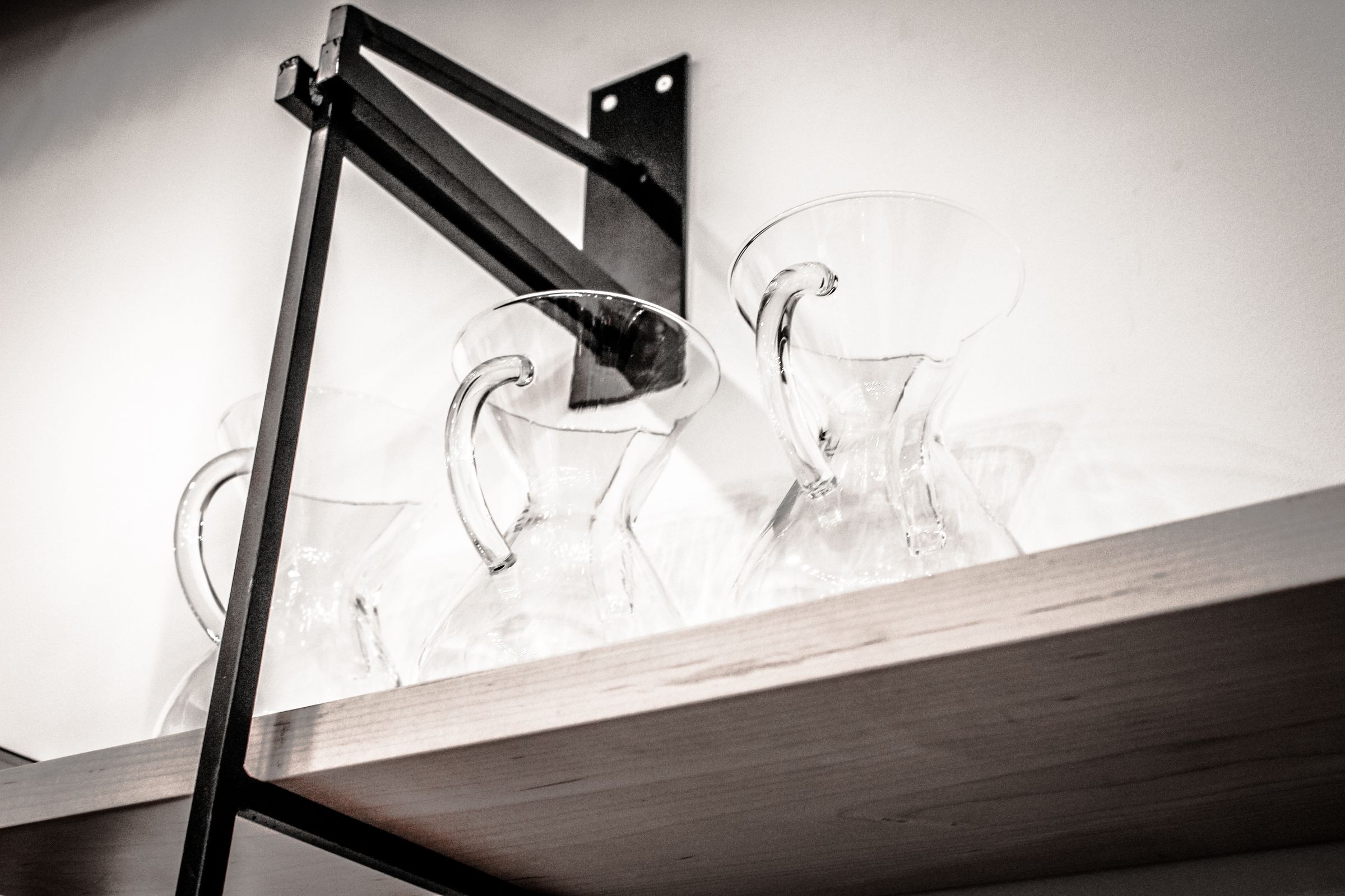 Hanging Steel Shelves : 3 Steps - Instructables