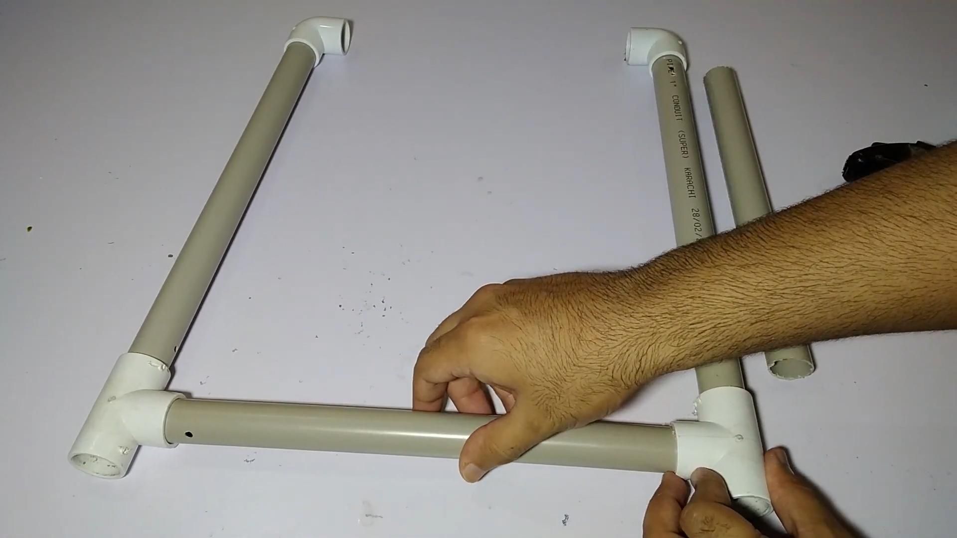 How to Make Shoes Stand With PVC Pipes : 4 Steps (with Pictures ...