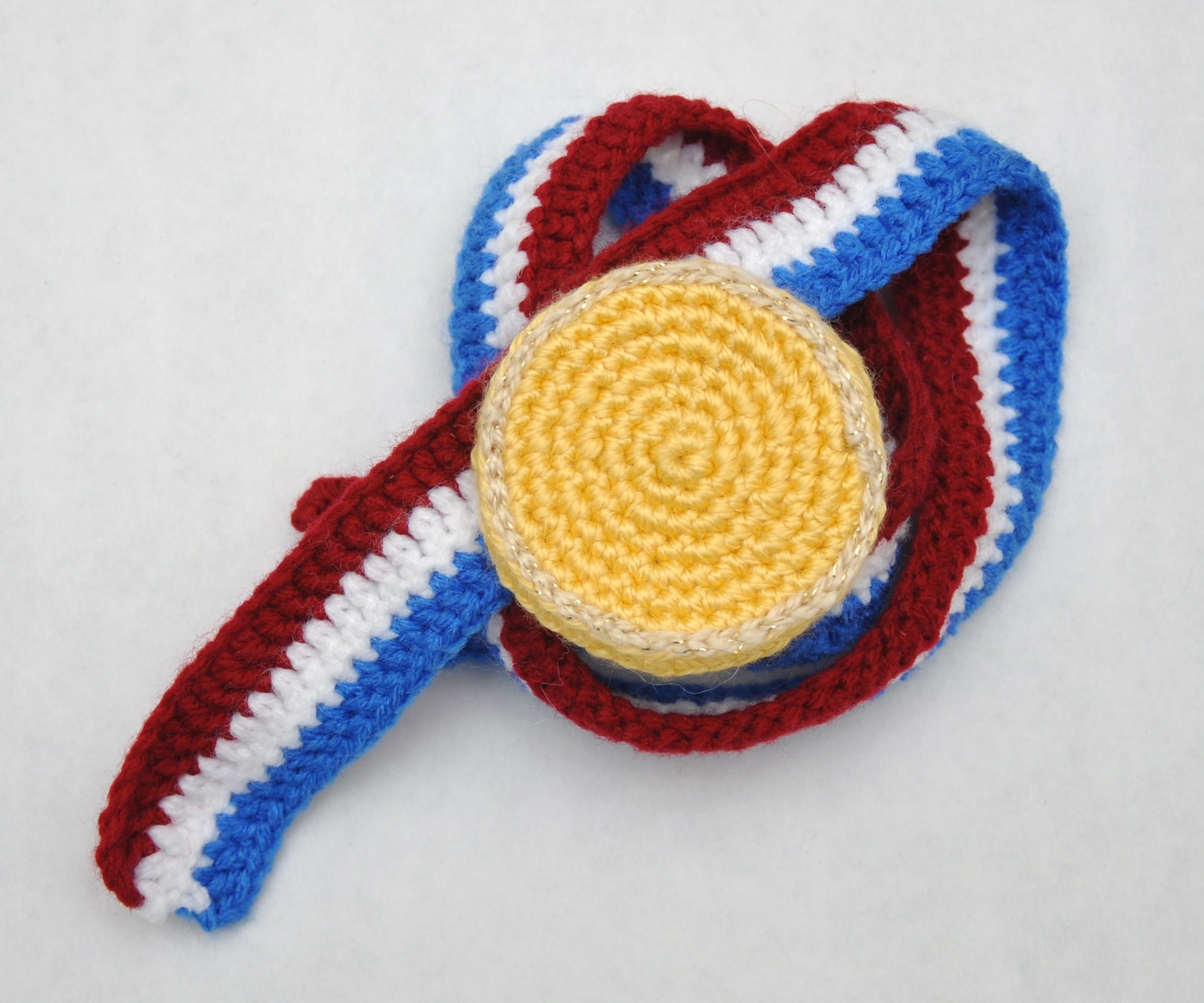 Crochet Medals : 8 Steps (with Pictures) - Instructables