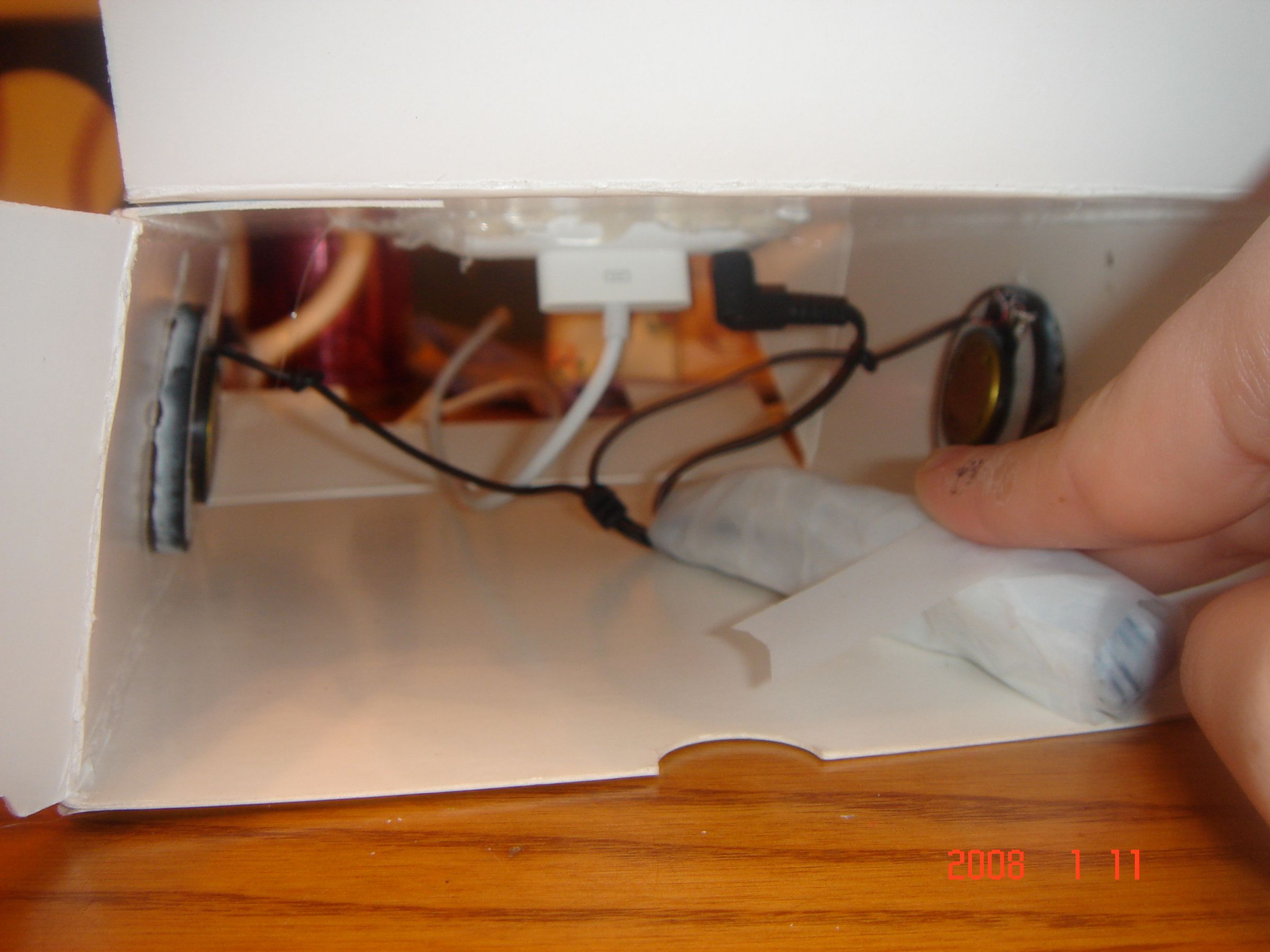 How to Create the Ultimate Ipod Touch DOCK! : 9 Steps - Instructables