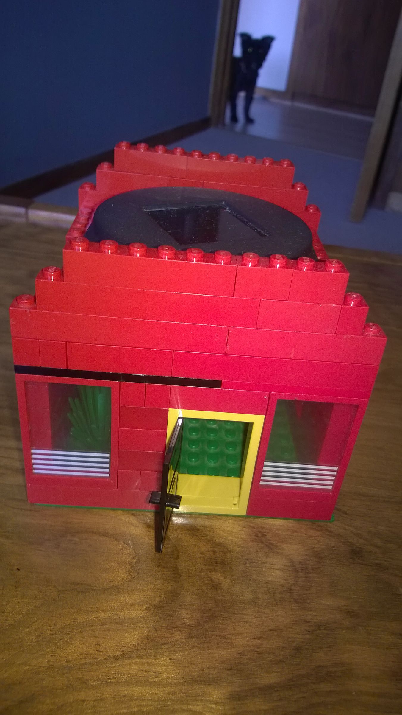 Solar Powered Light in Lego House : 3 Steps - Instructables