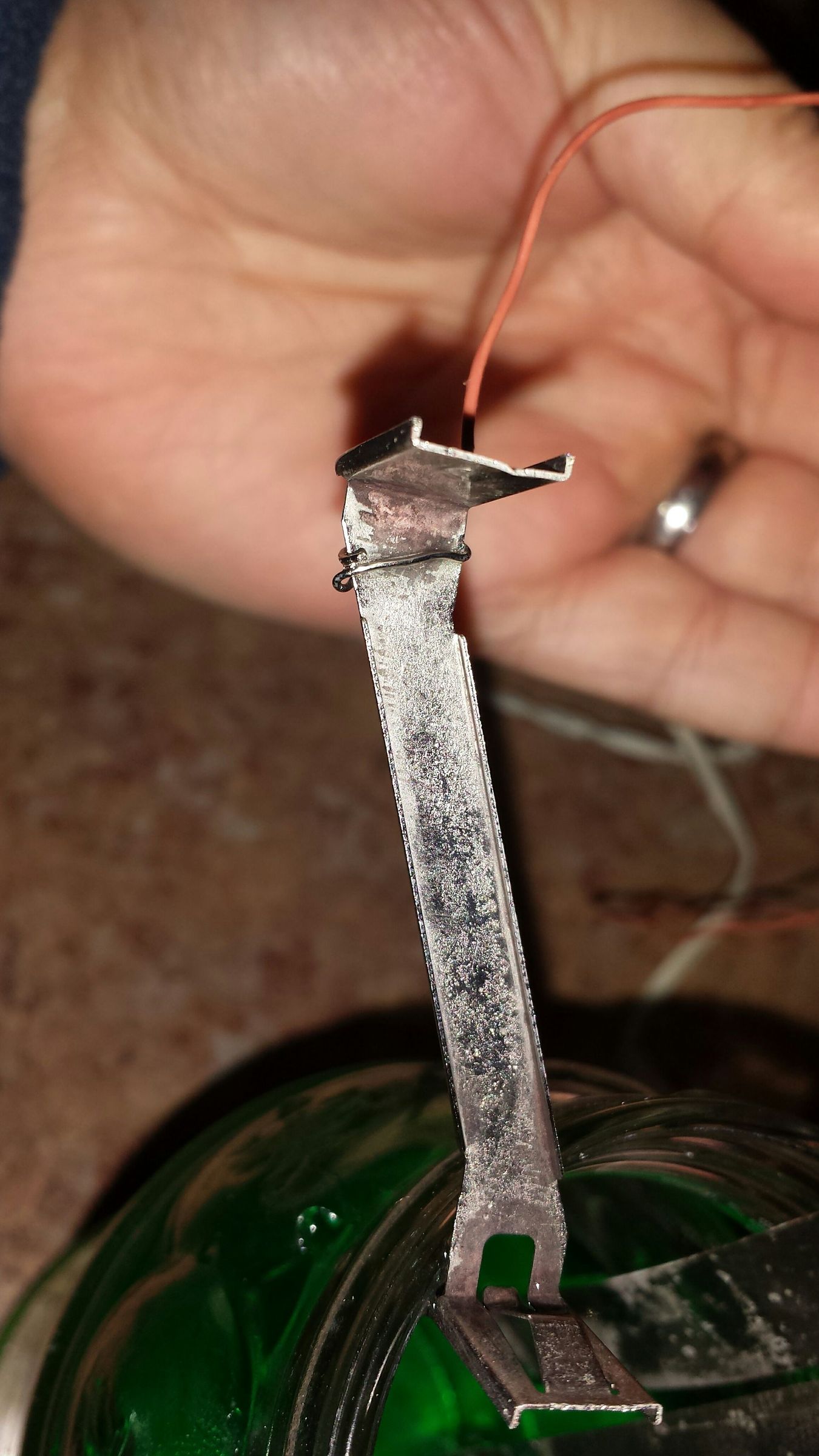 Restoring Corroded Battery Contacts : 7 Steps (with Pictures ...