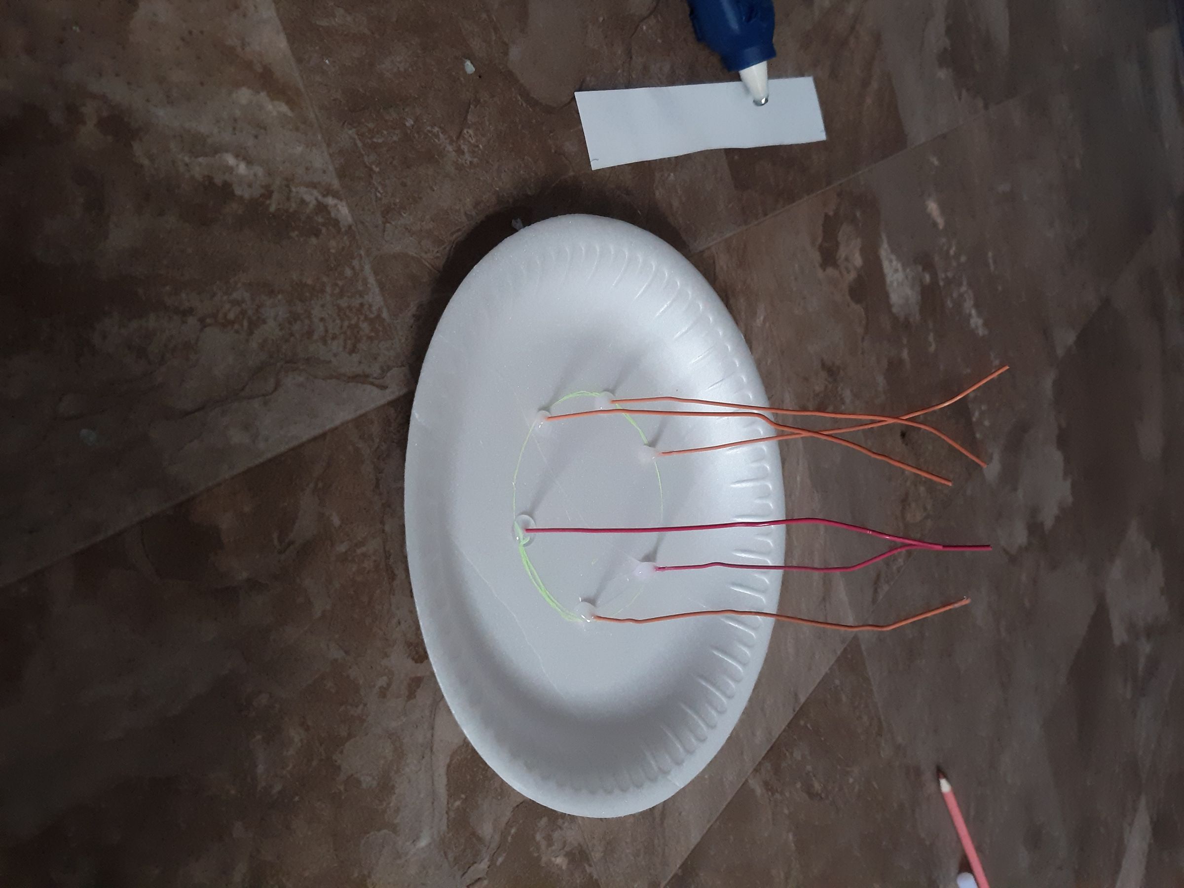 Paper Plate UFO Frisbee : 8 Steps - Instructables