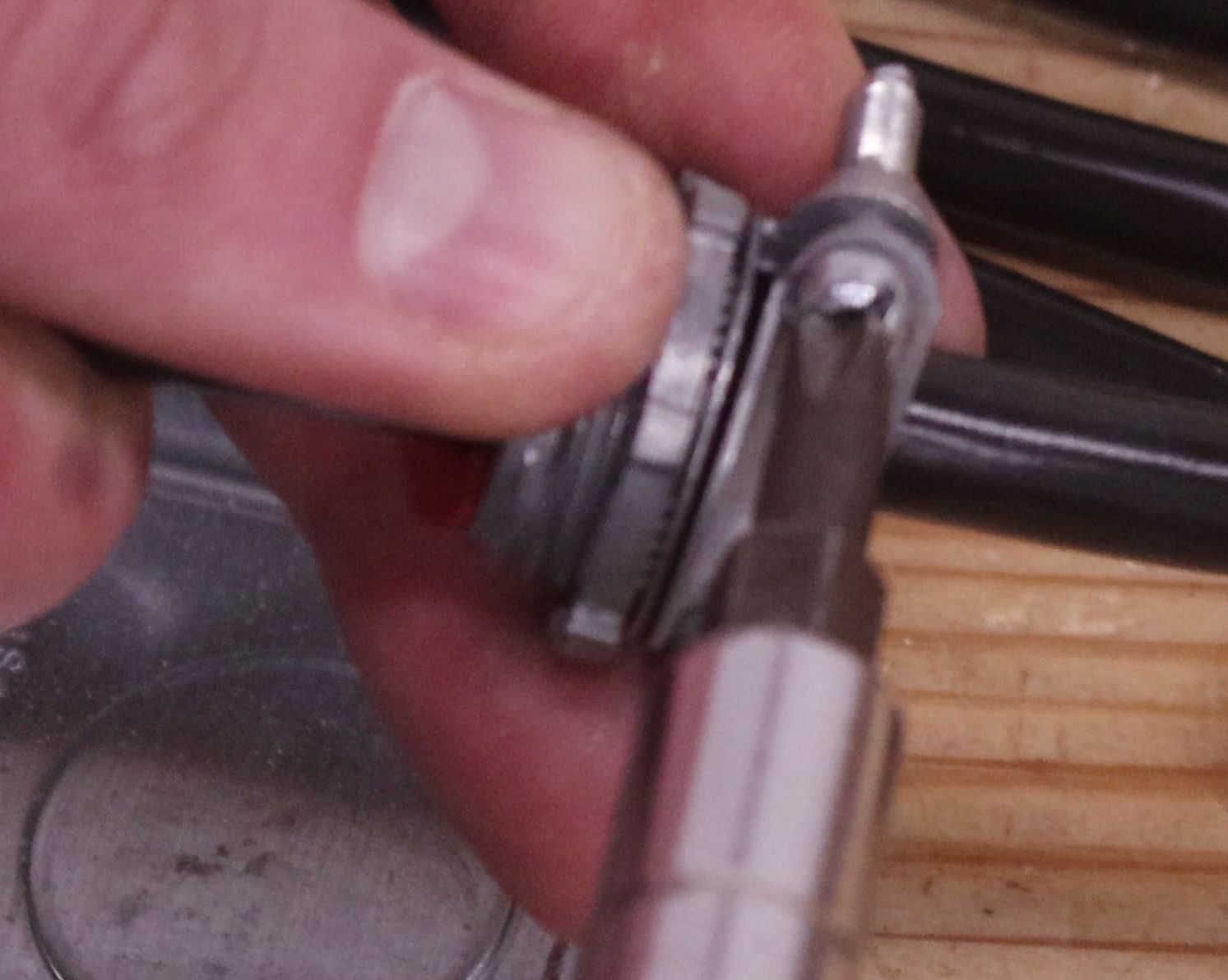 DIY Portable Switched Power Outlet With Extension Cord : 8 Steps (with ...