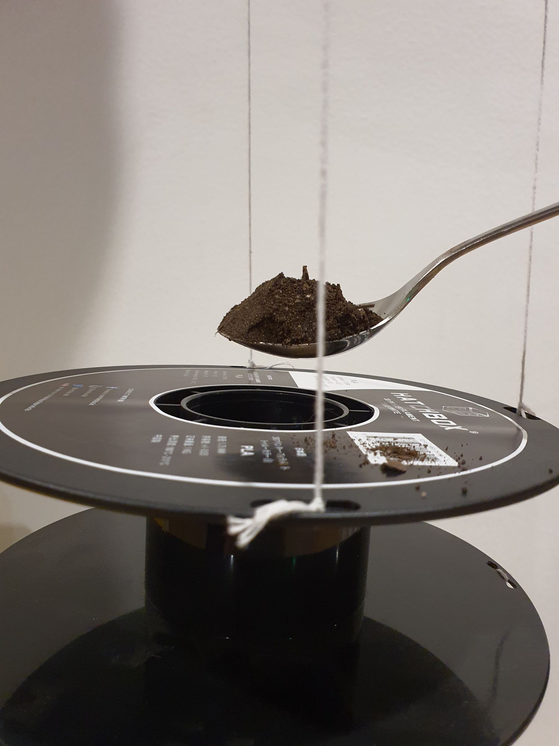 Vertical Filament Spool Planter : 5 Steps - Instructables