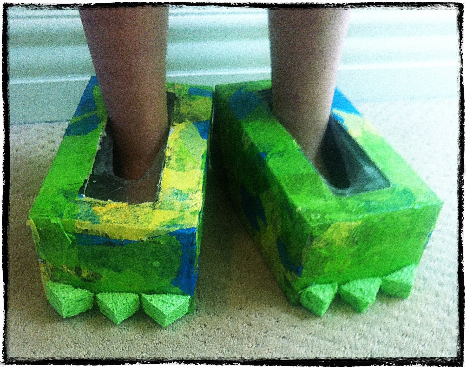 DIY Monster Shoes : 4 Steps (with Pictures) - Instructables