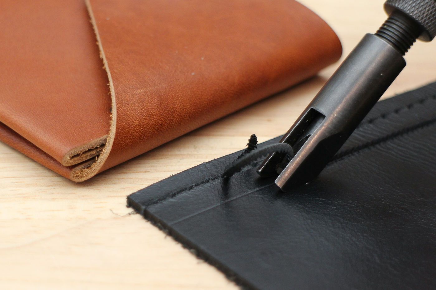 Gouging and Folding Leather : 6 Steps - Instructables