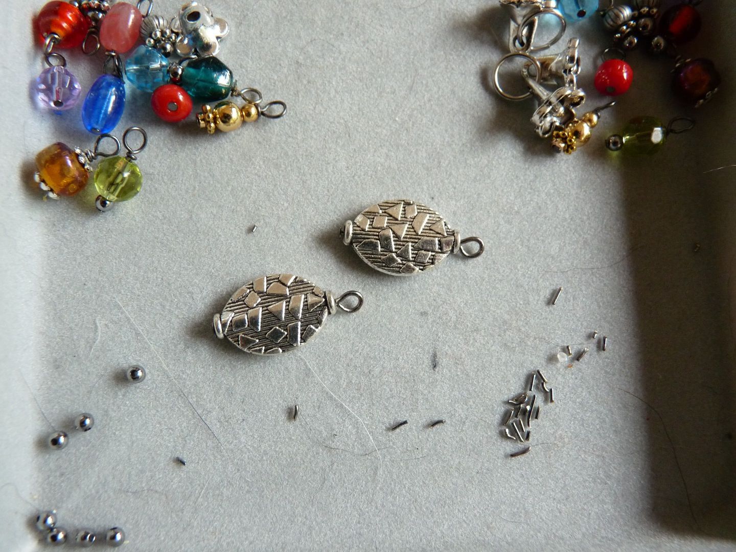 Best Beaded Cluster Earrings : 12 Steps (with Pictures) - Instructables