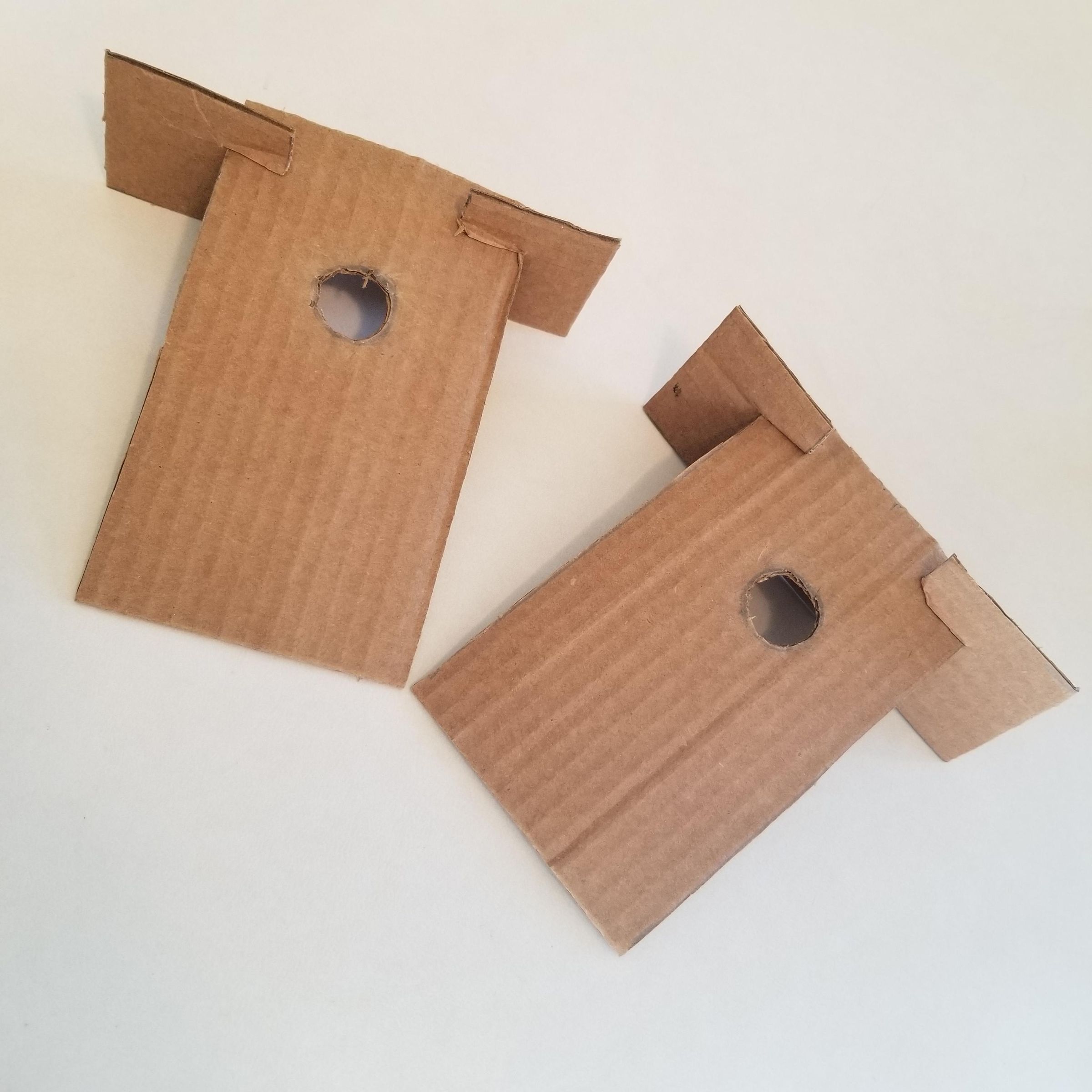Mini Cardboard Cornhole : 9 Steps - Instructables