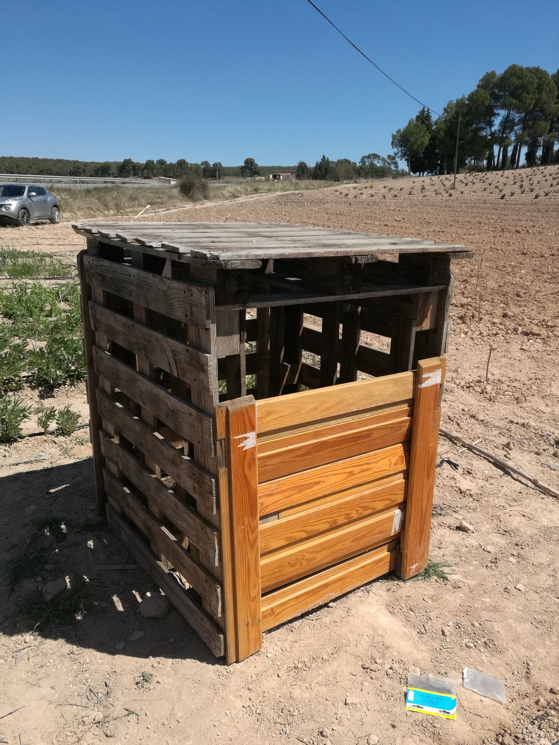 Composter With Recycled Materials : 7 Steps (with Pictures) - Instructables