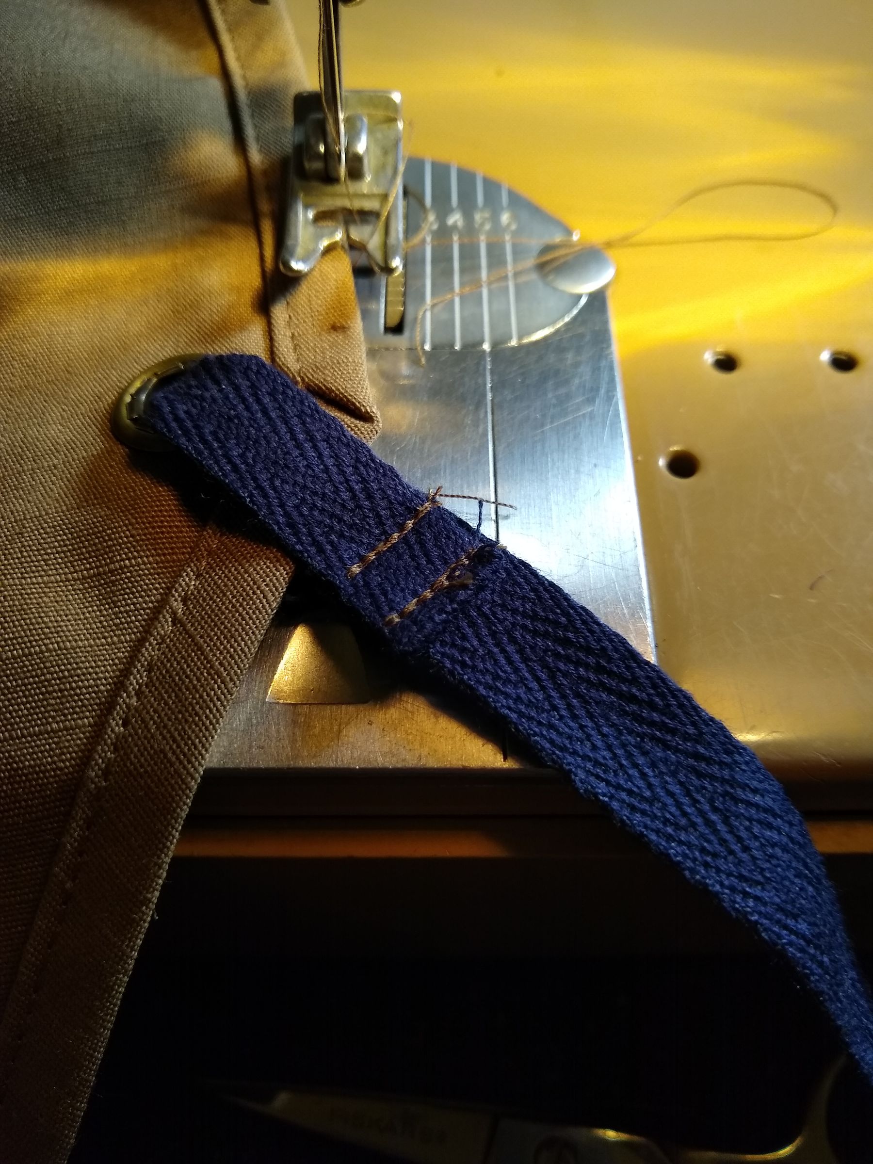 Simple Apron : 7 Steps - Instructables