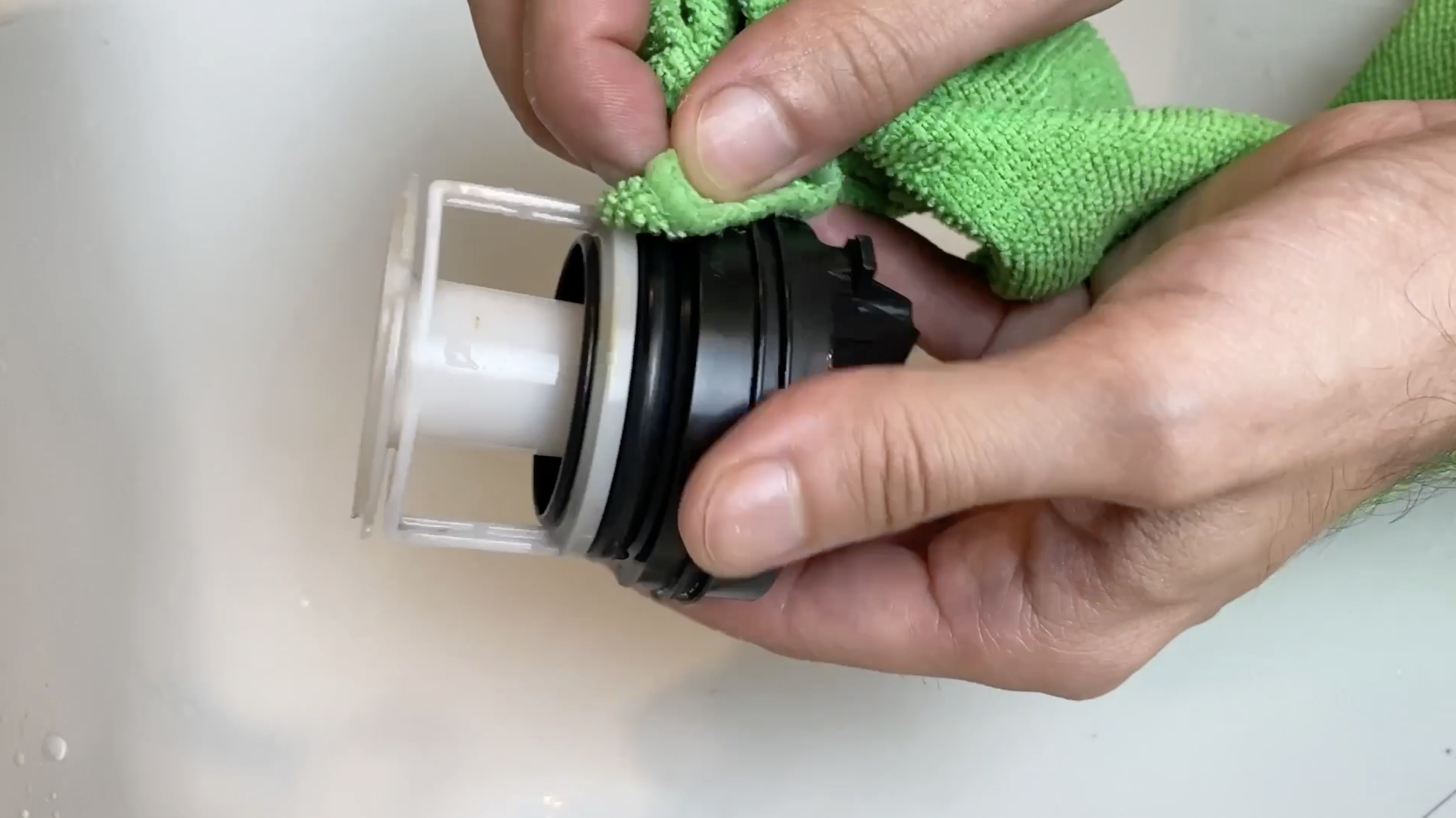 How to Clean a Smelly Washing Machine : 5 Steps (with Pictures ...