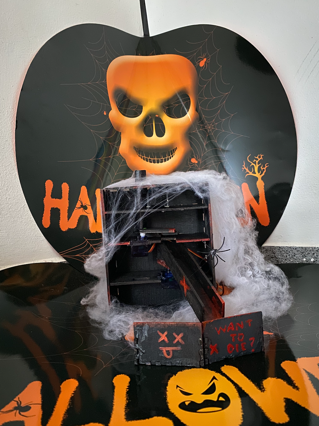 Trick or Treat Slide : 6 Steps - Instructables