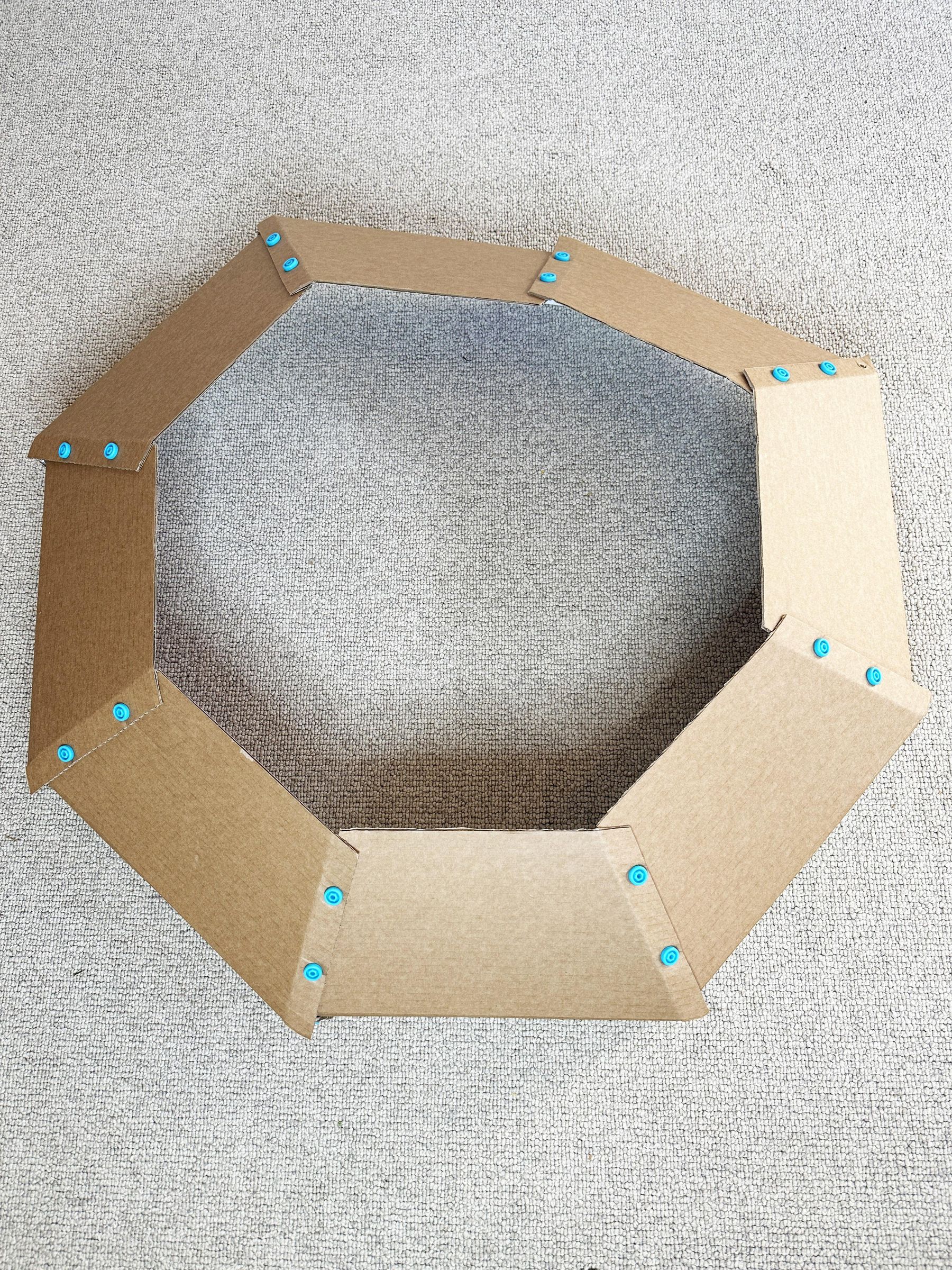 Cardboard UFO Costume : 4 Steps (with Pictures) - Instructables