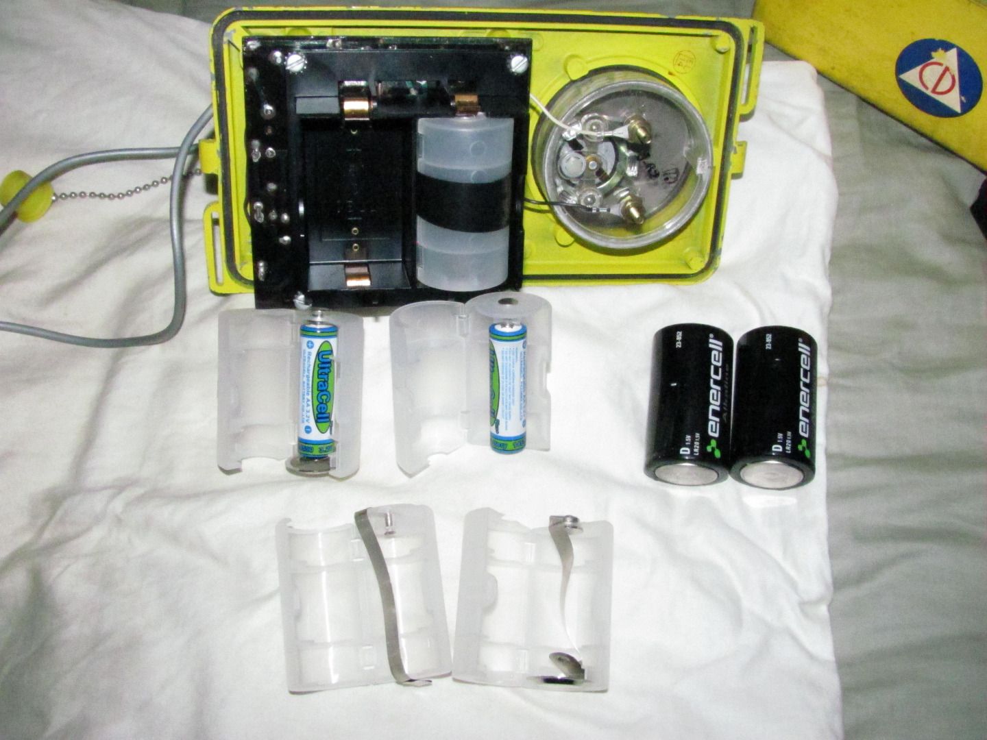 CDV-700 Battery Hack - Instructables