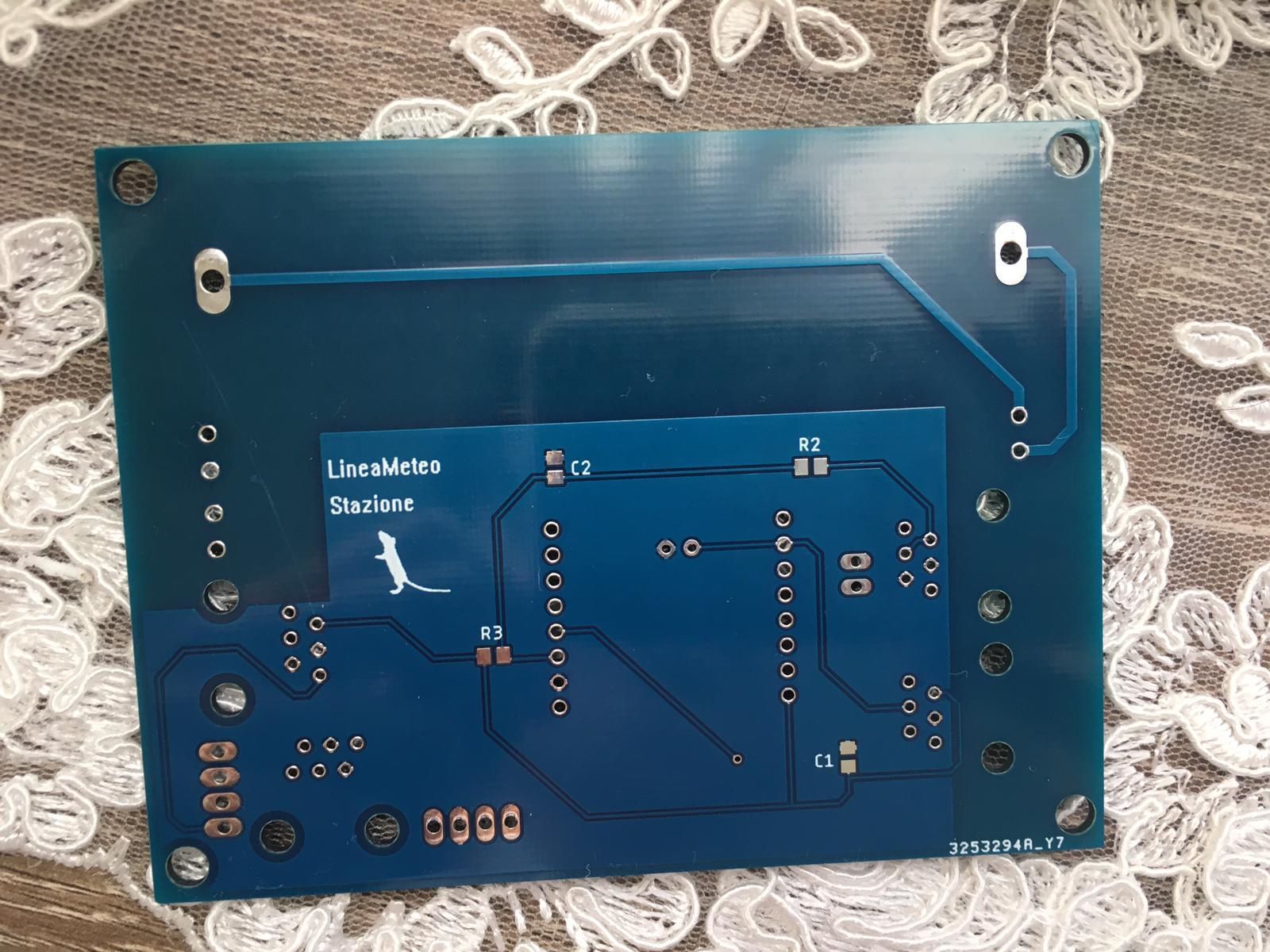 Professional Weather Station Using ESP8266 and ESP32 DIY (Please Check ...