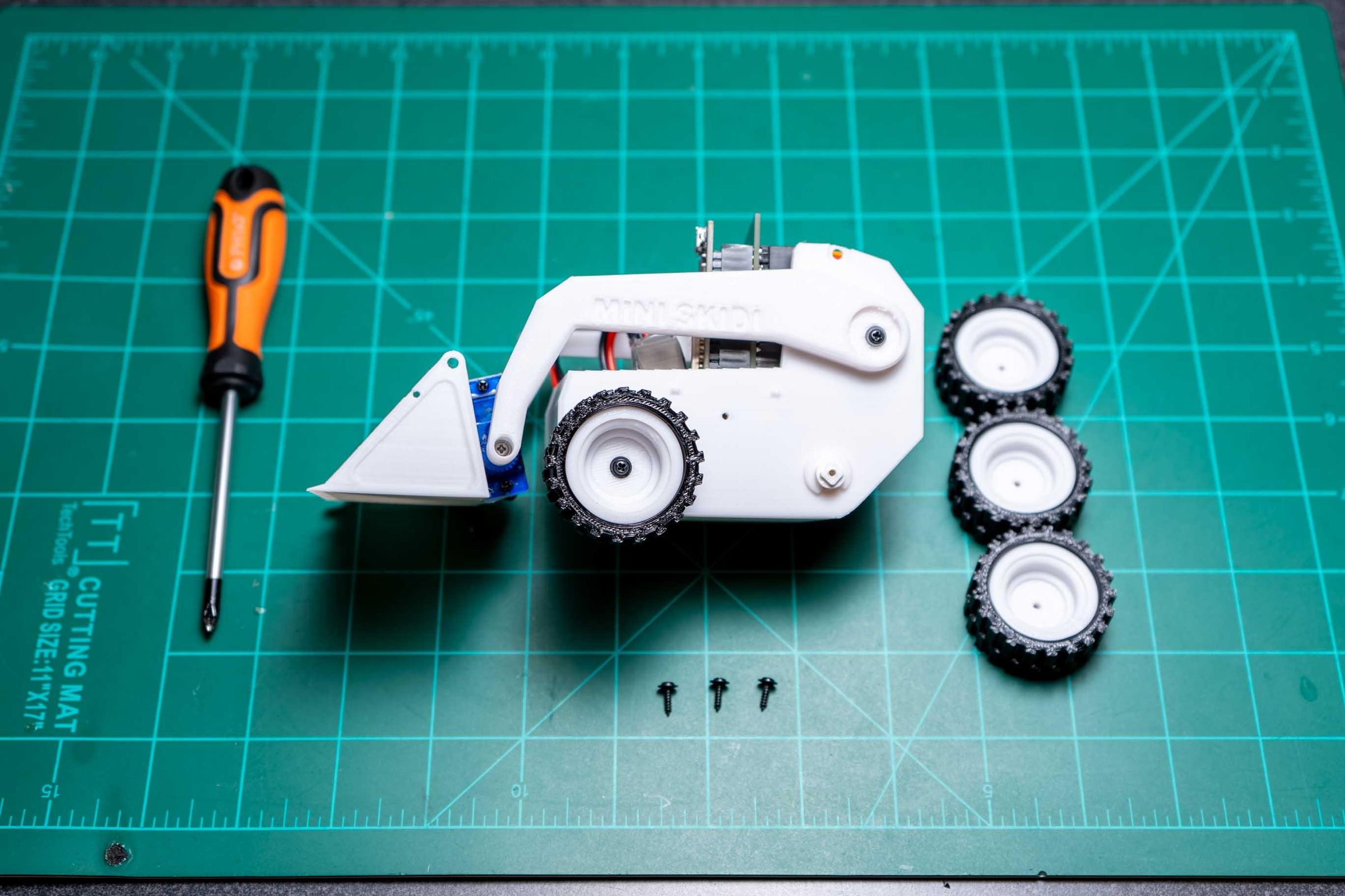 3D Printed RC SkidSteer V2.0 : 14 Steps (with Pictures) - Instructables