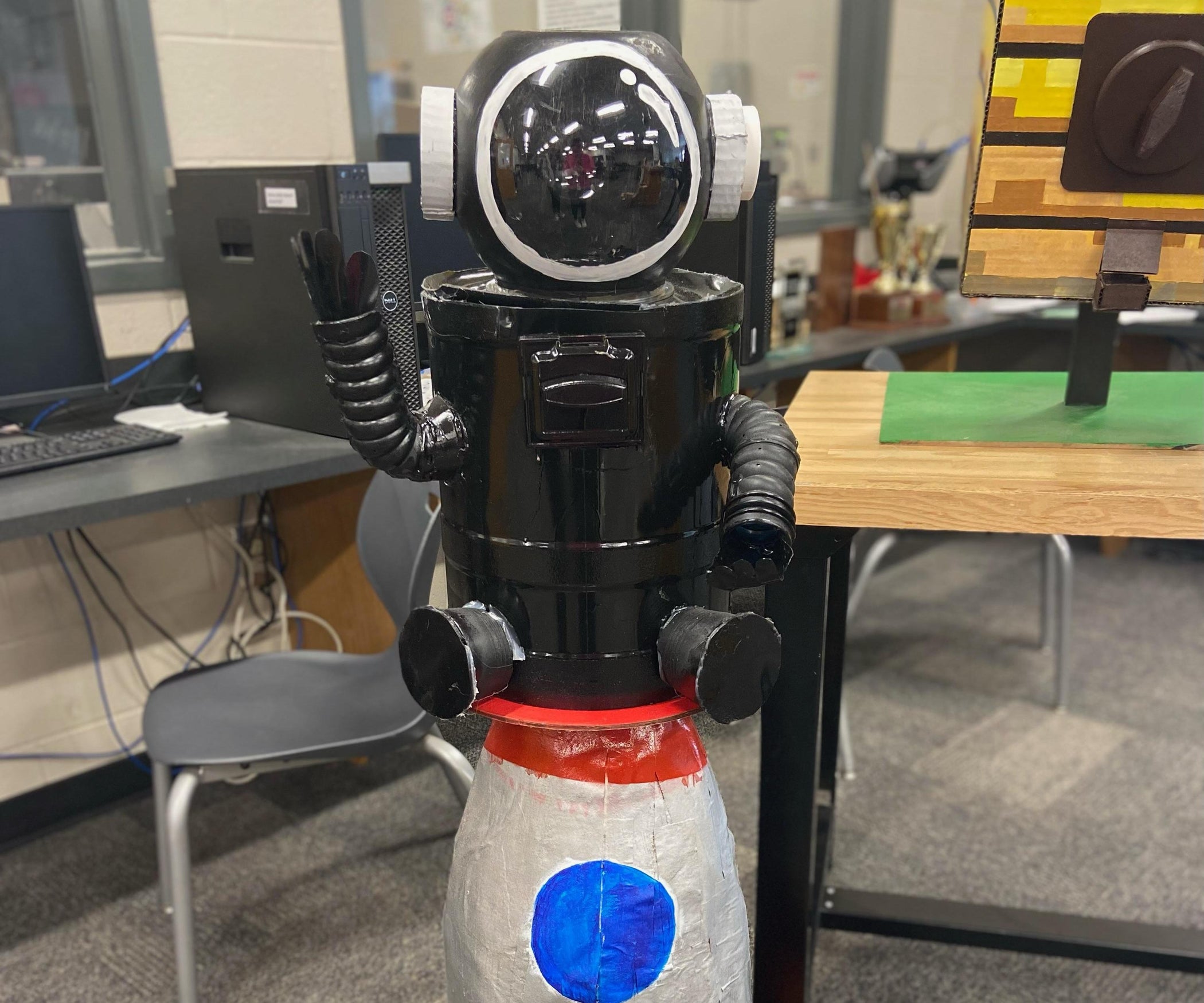 Out of This World! Astronaut Gumball Machine : 8 Steps - Instructables