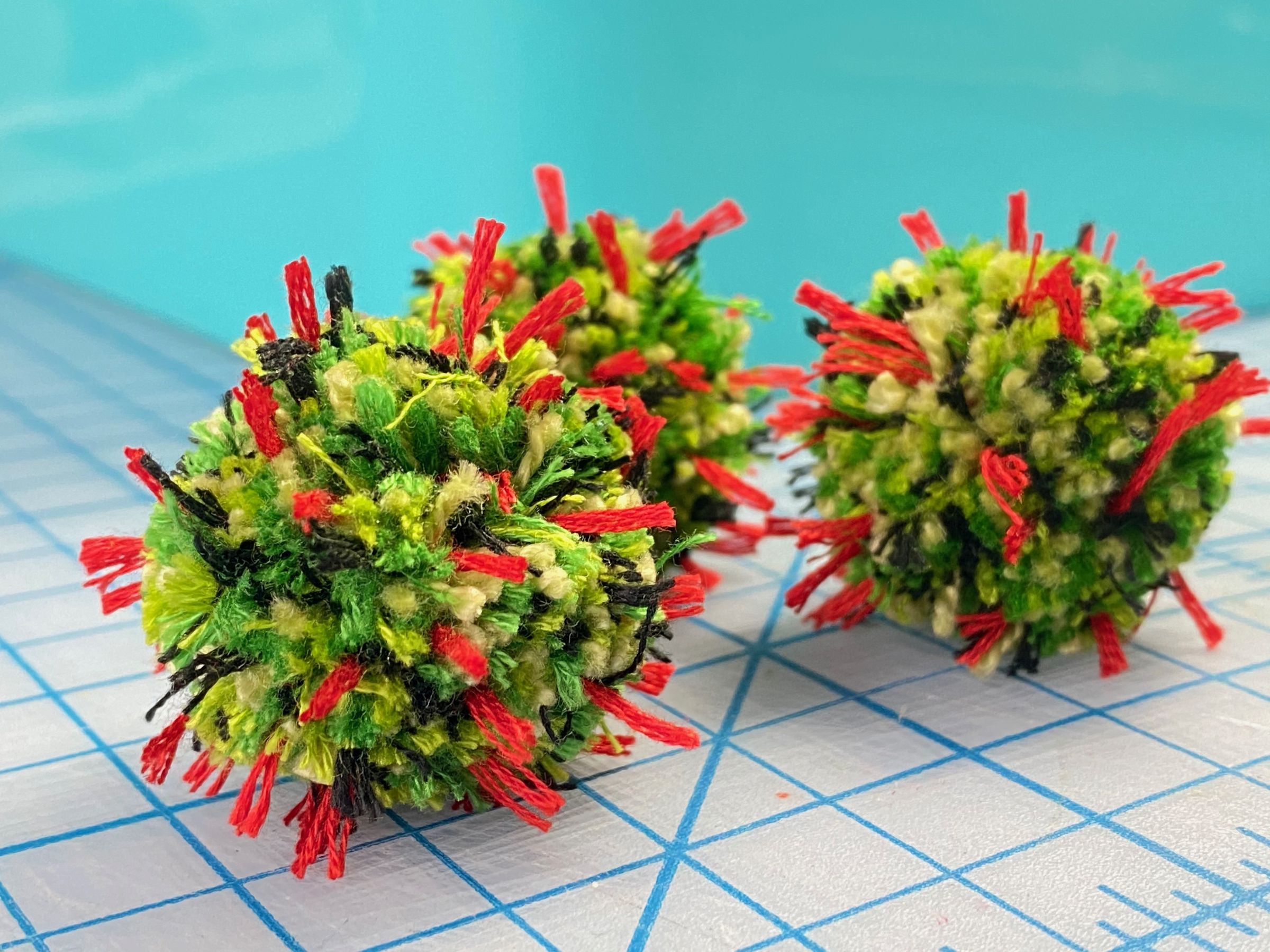 Cute Little Virus POM POMS : 7 Steps (with Pictures) - Instructables