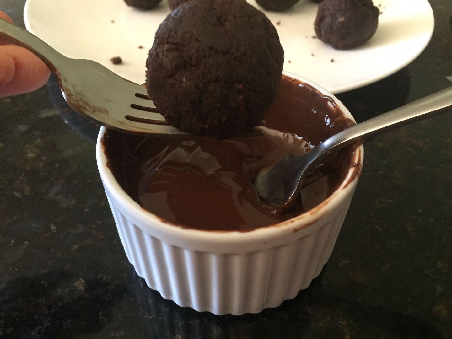 Chocolate Cake 'Christmas Pudding' Balls : 5 Steps (with Pictures ...