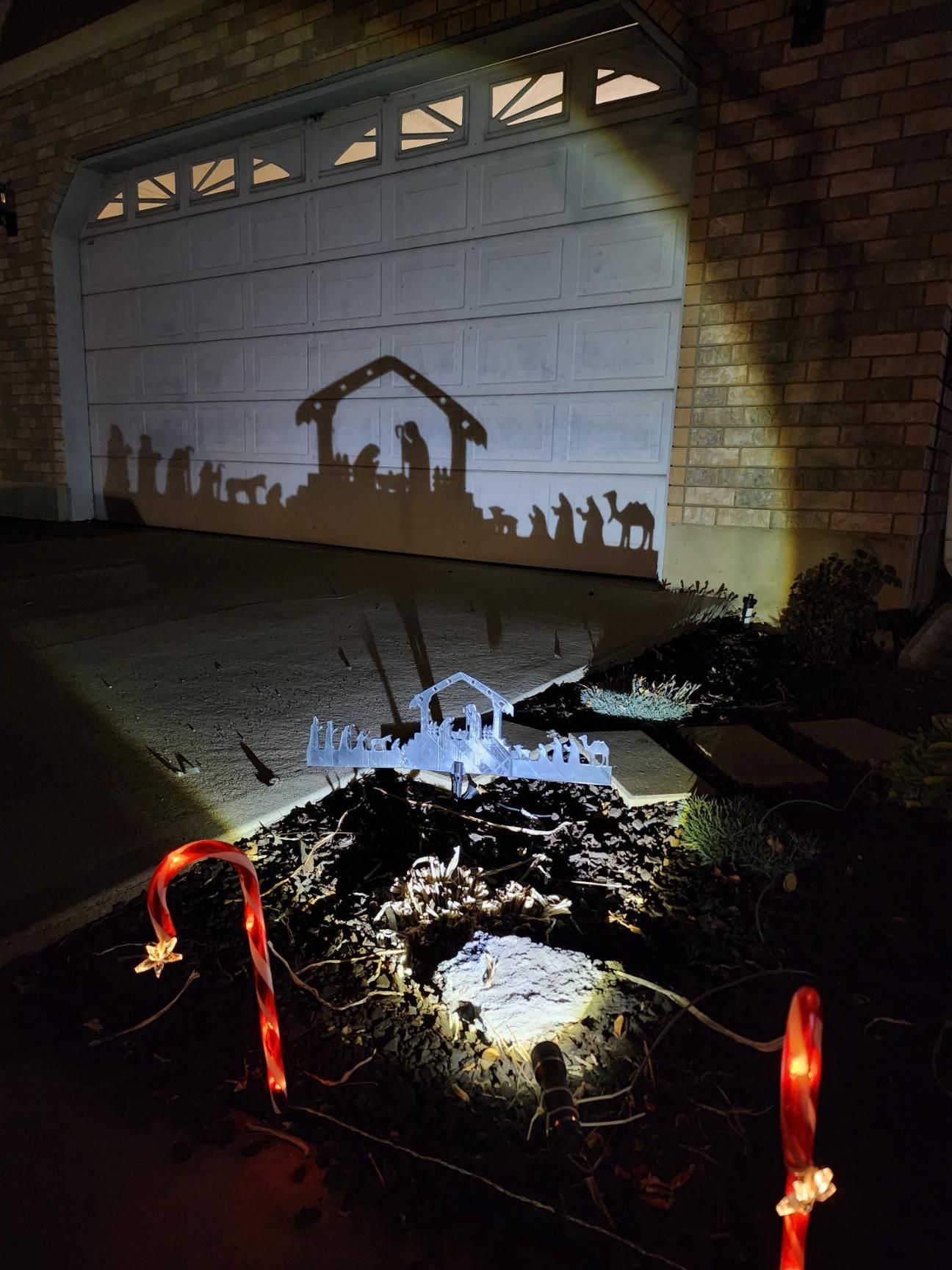 Garage Door Shadow Caster DIY : 7 Steps (with Pictures) - Instructables