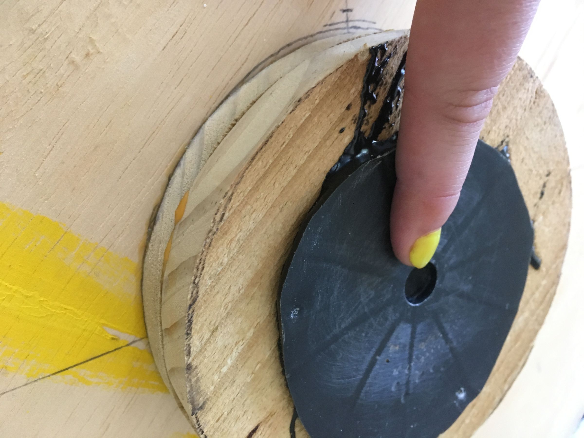 DIY Giant Spin Art Made From an Old Box Fan! : 7 Steps - Instructables