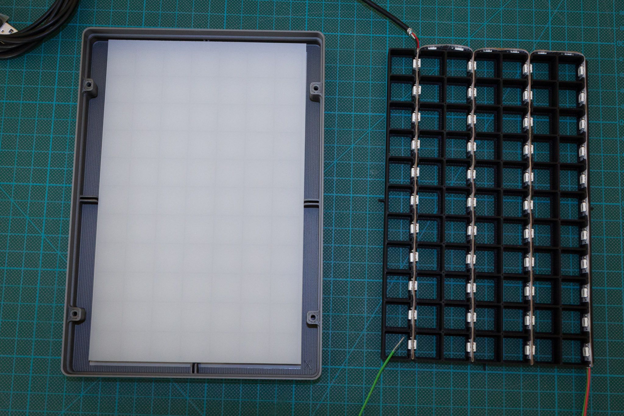 Lazy Grid Clock V2 : 6 Steps (with Pictures) - Instructables