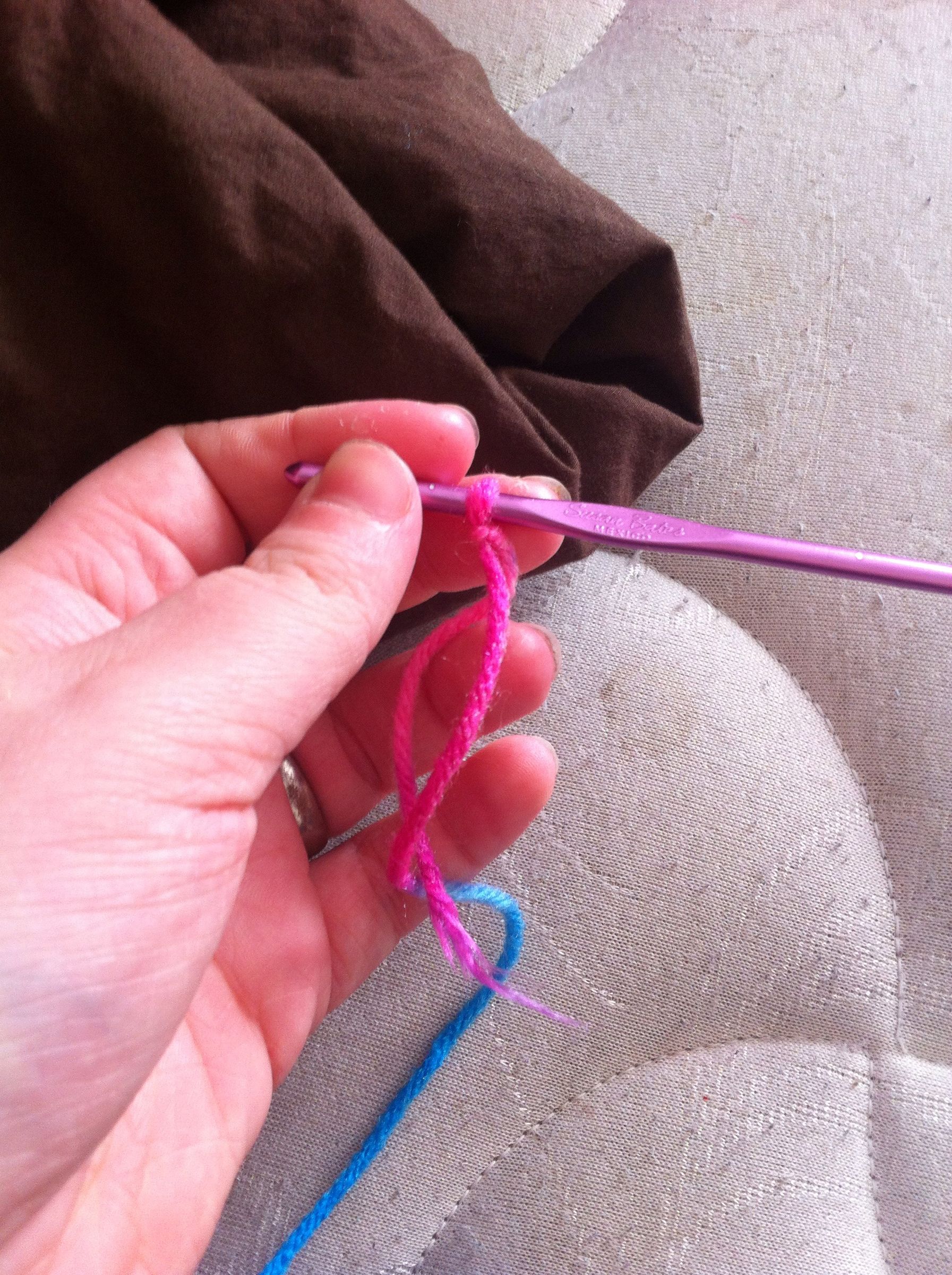 Crochet Basics: Hooks,yarn,and Chaining : 5 Steps - Instructables